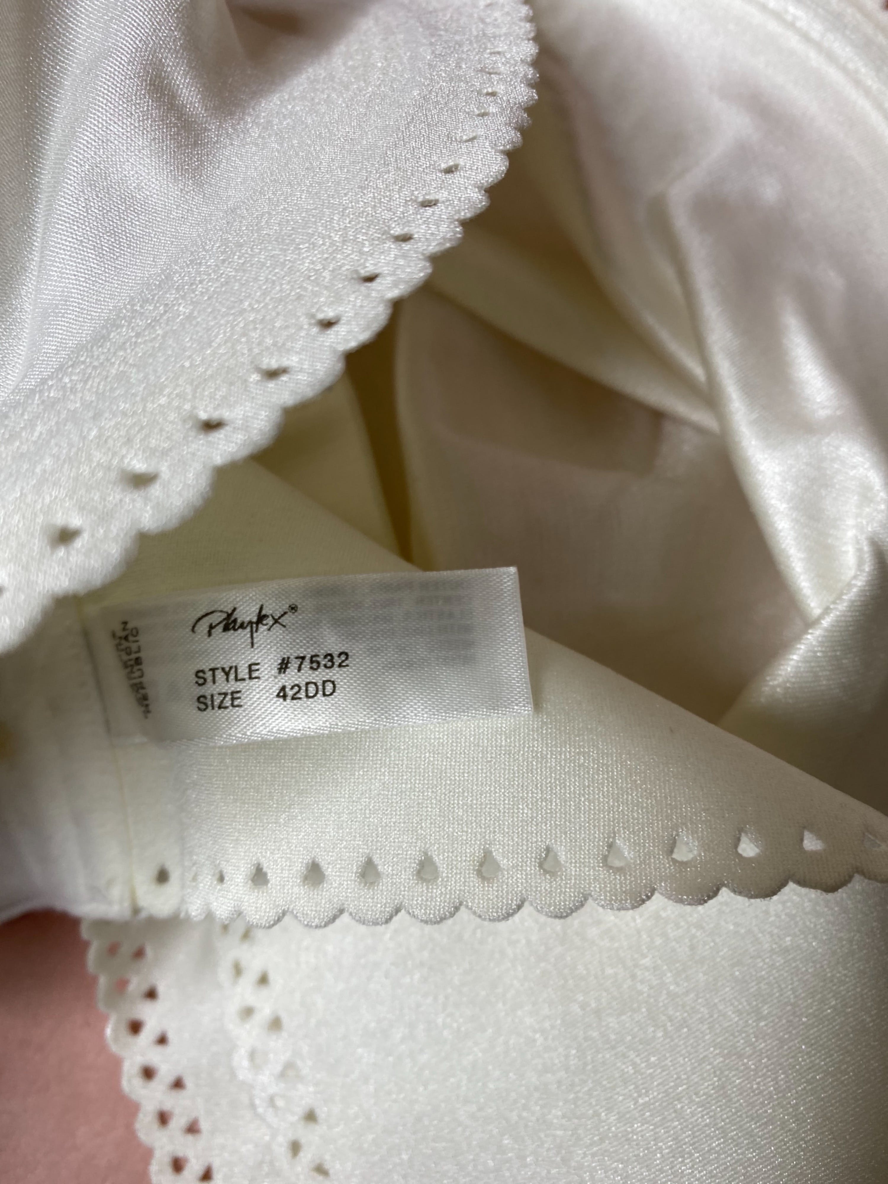 Just My Size Vintage Bra, Circa 90's. Size 42dd. | Shop THRILLING