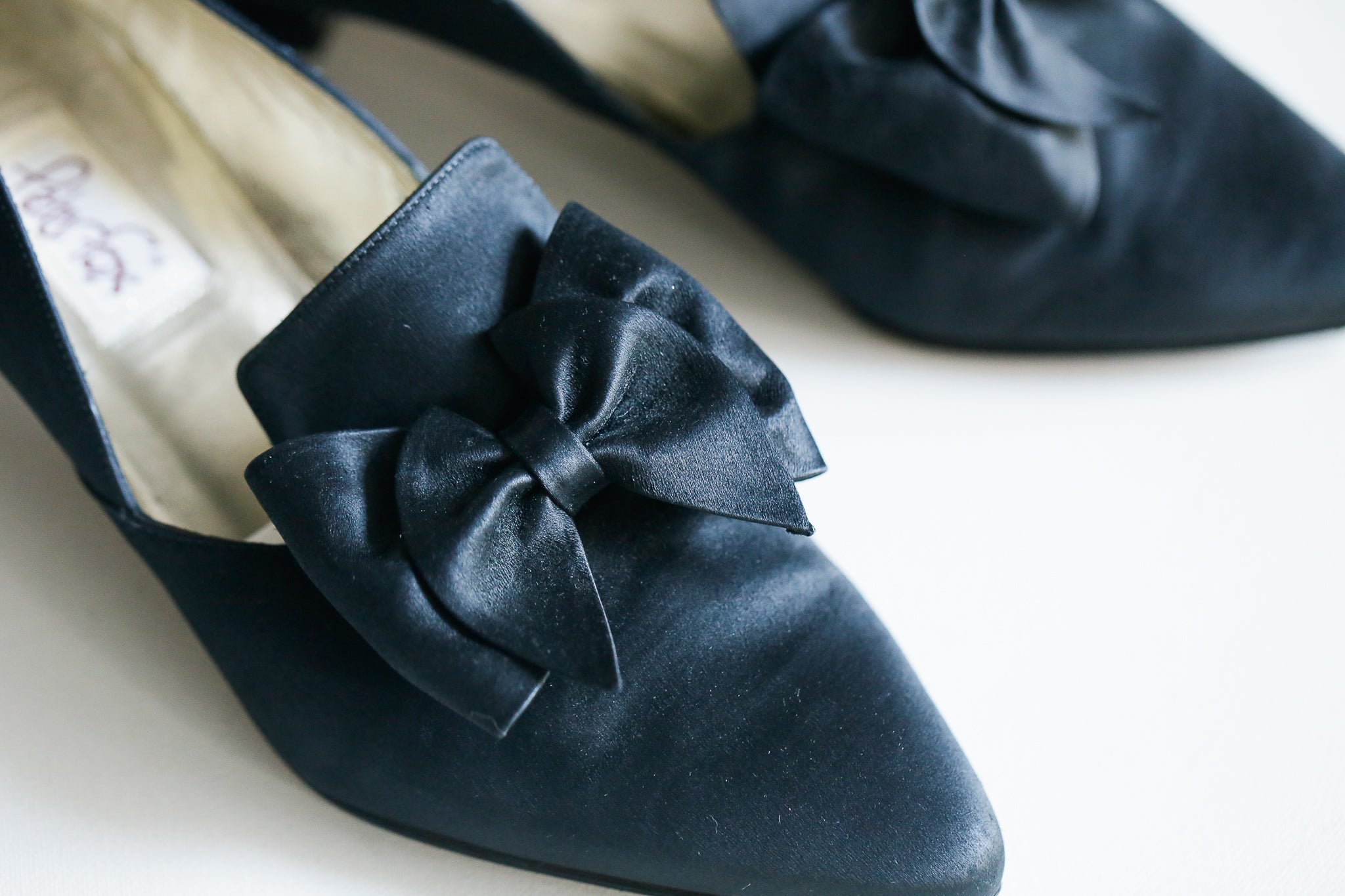 Vintage 50s/60s Black Satin Bow Detail Kitten Heel Fabric Shoes By ...