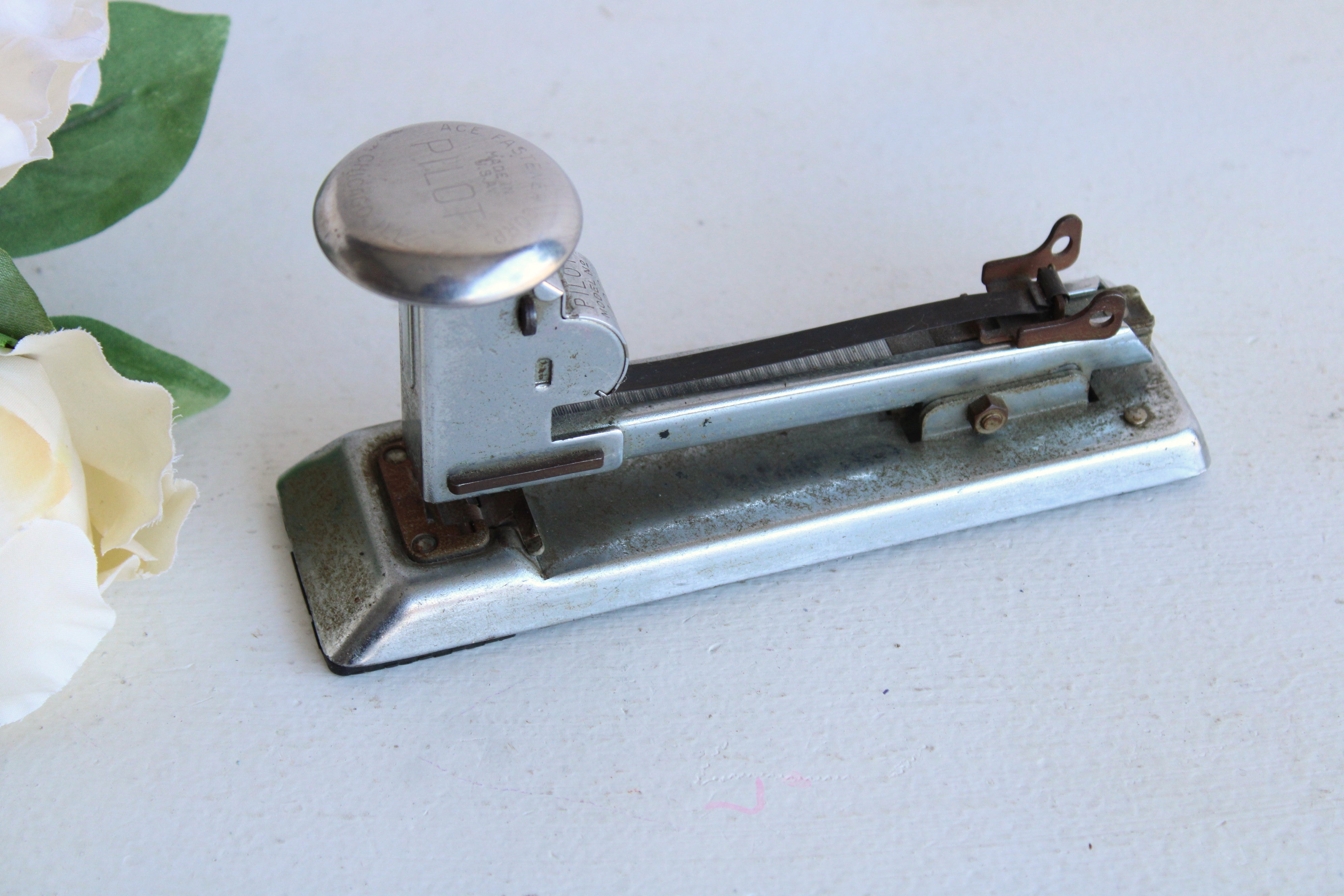 Vintage 30s/40s Model 402 Manual Stapler By Pilot | Shop THRILLING