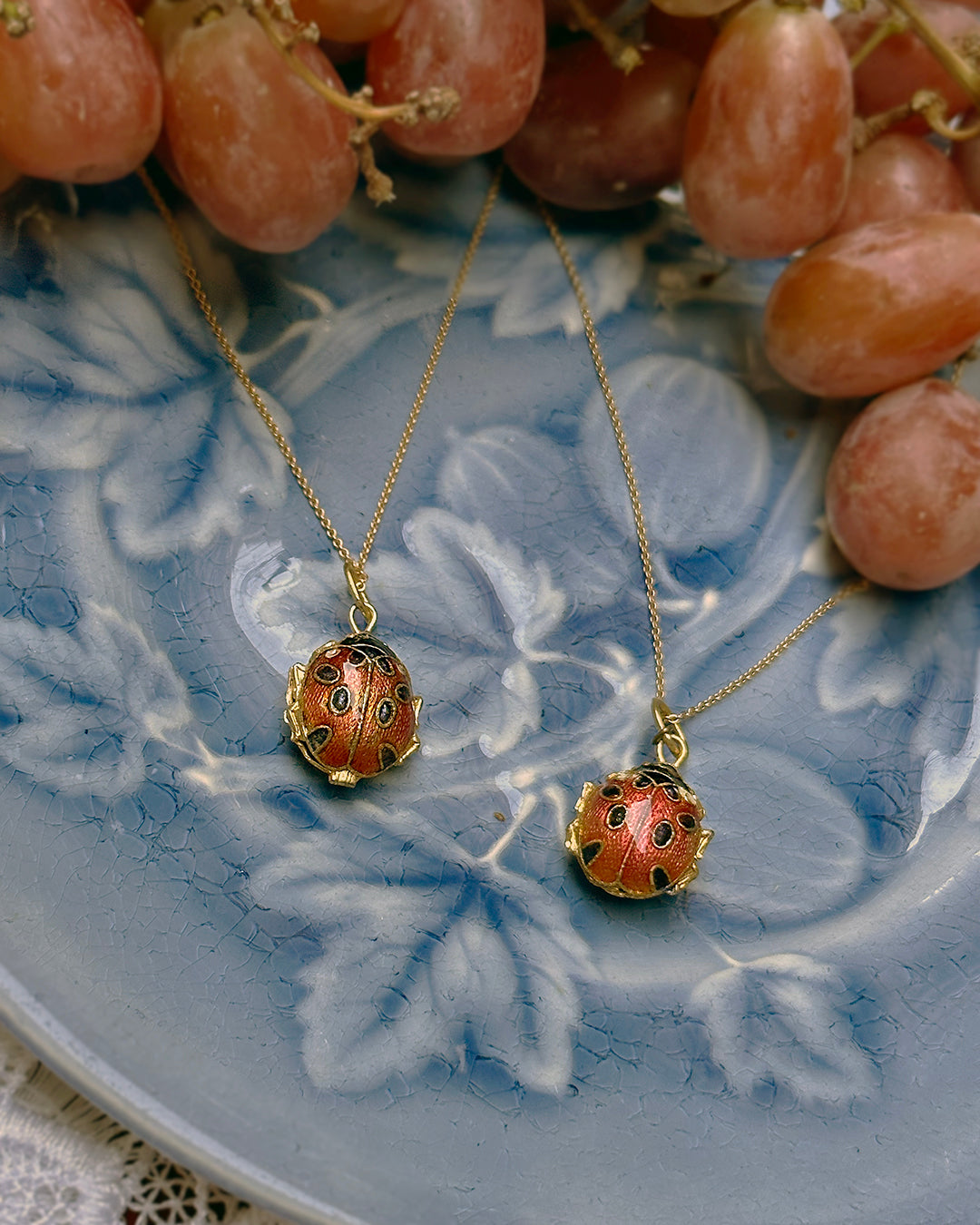 Vintage Enamel Ladybug Pendant | Shop THRILLING