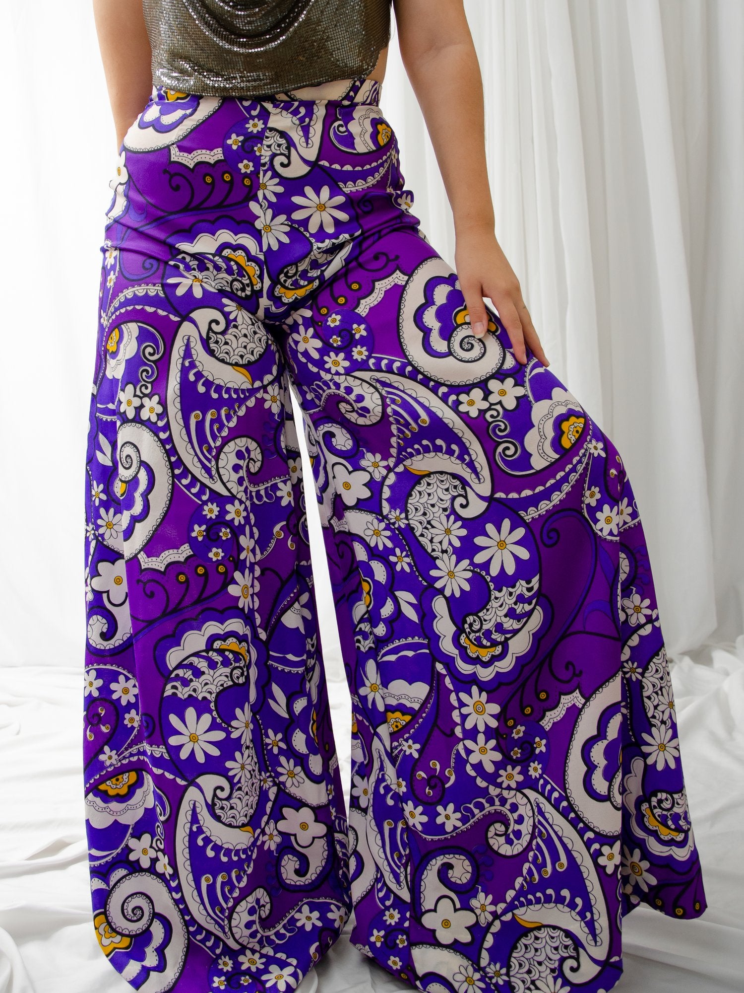 Vintage 70s High-rise Psychedelic Disco Flares | Shop THRILLING