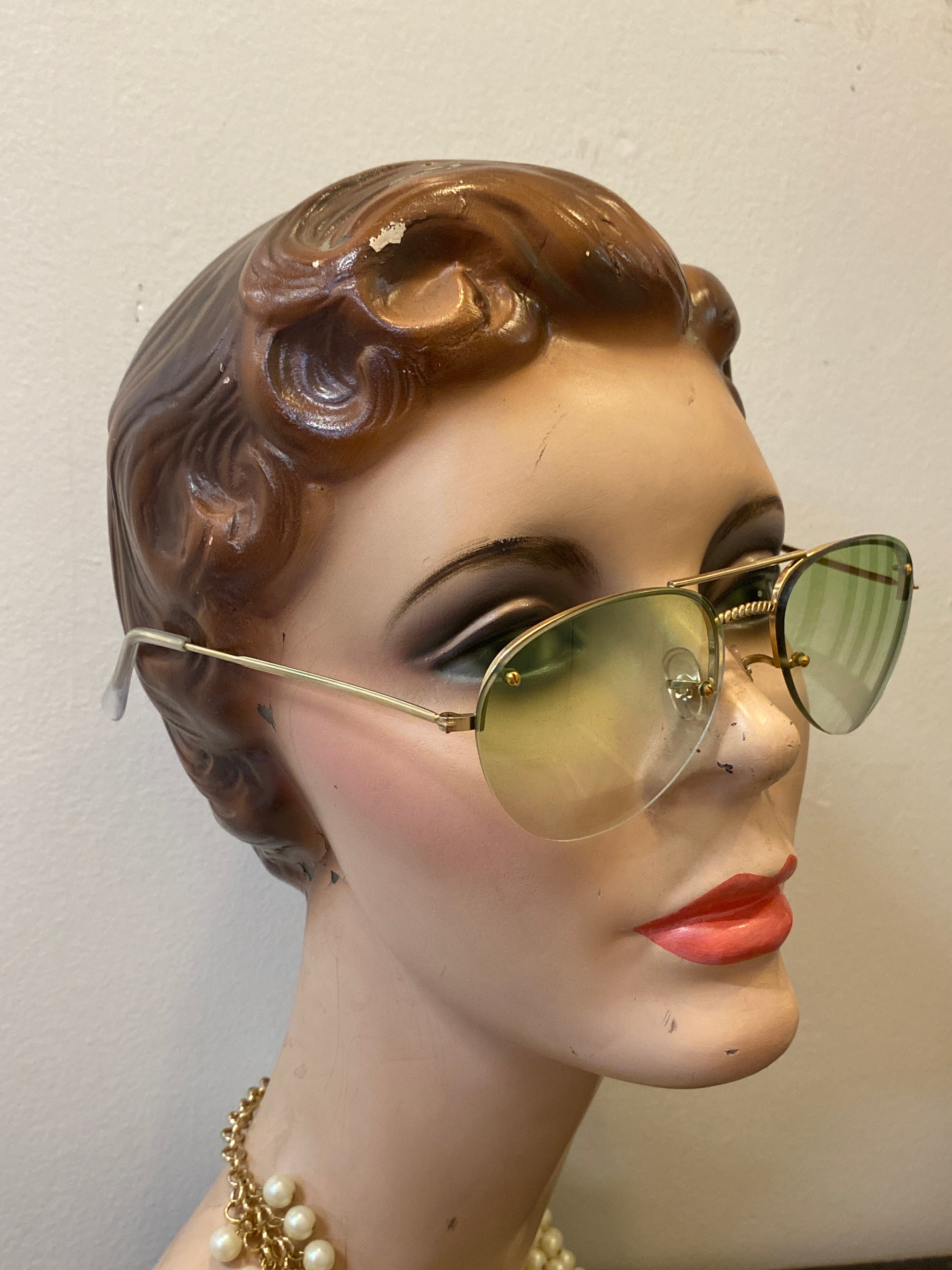 Vintage 70s Green Lense Aviators Wire Frame | Shop THRILLING