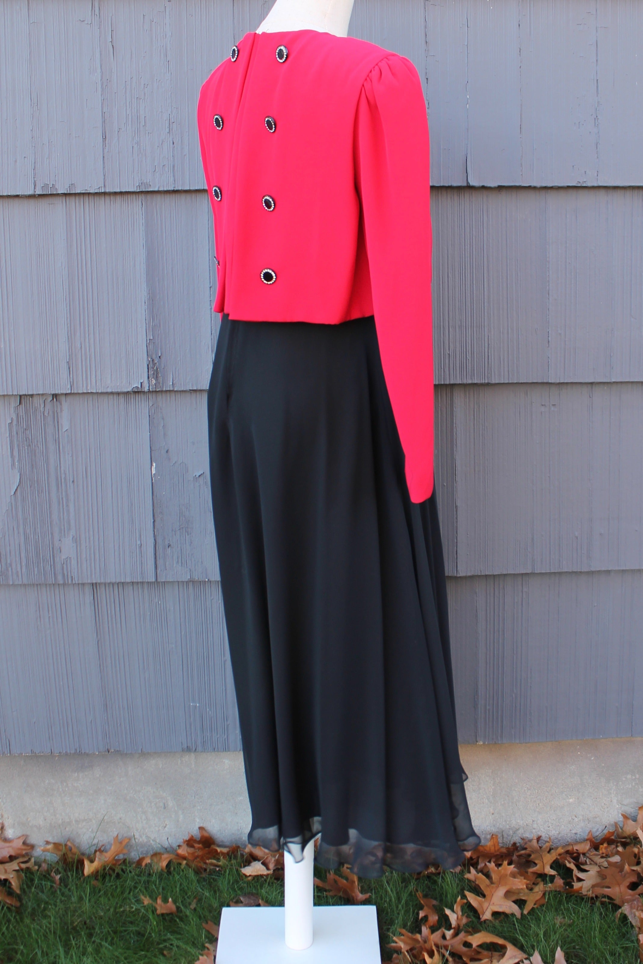Vintage 80’s Red and Black Structuresd Top Dress by Sumiko | Shop THRILLING