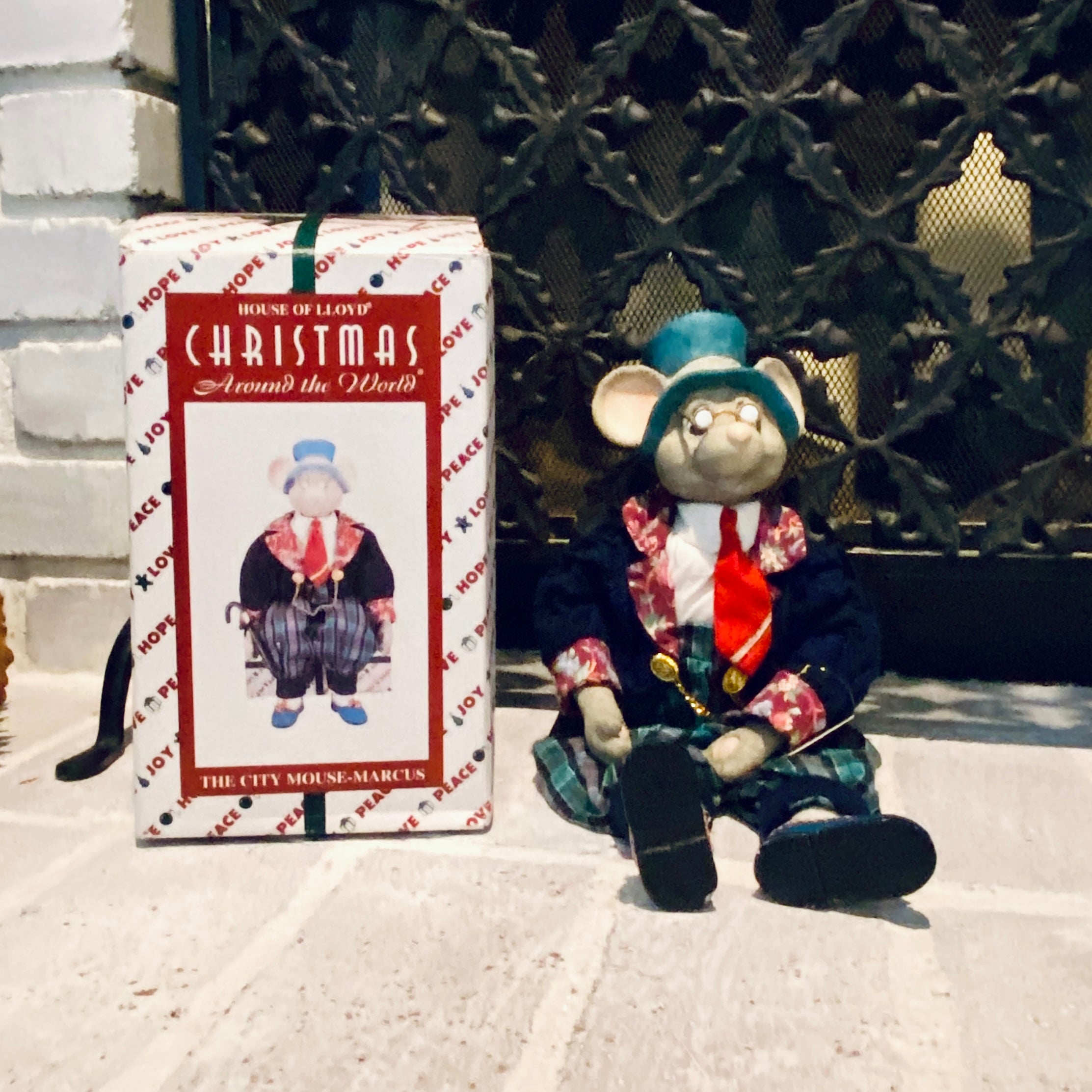 Vintage 80s Christmas Around The World Mouse Marcus By House of Lloyd ...