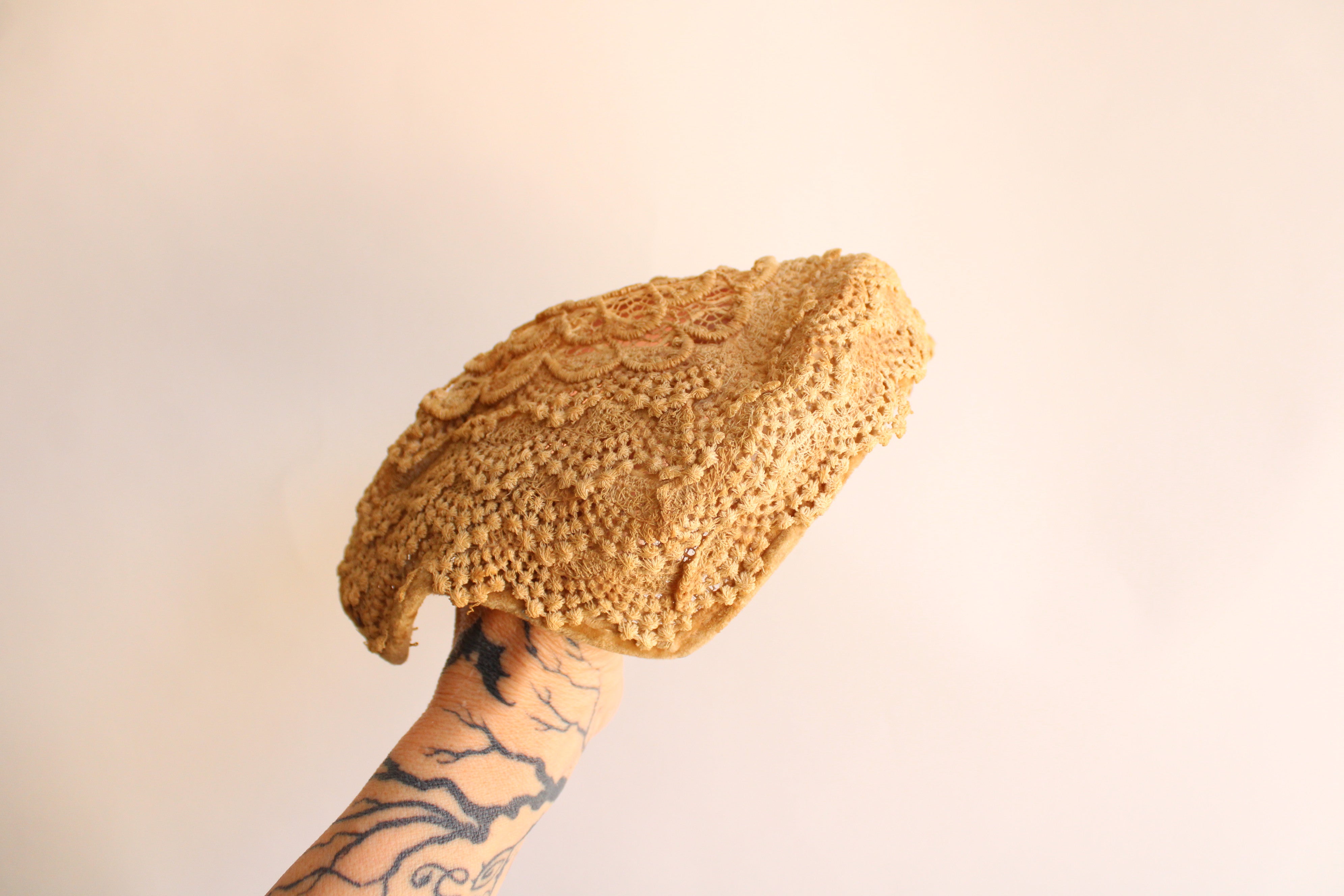 Vintage 50s Ivory Lace Juliet Hat | Shop THRILLING