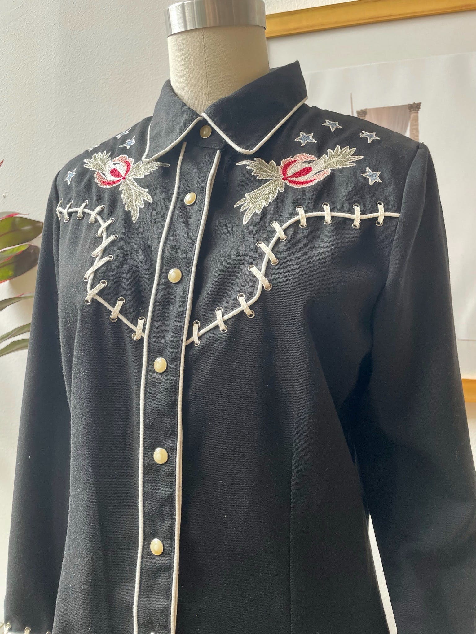 Vintage Western Embroidered Shirt | Shop THRILLING