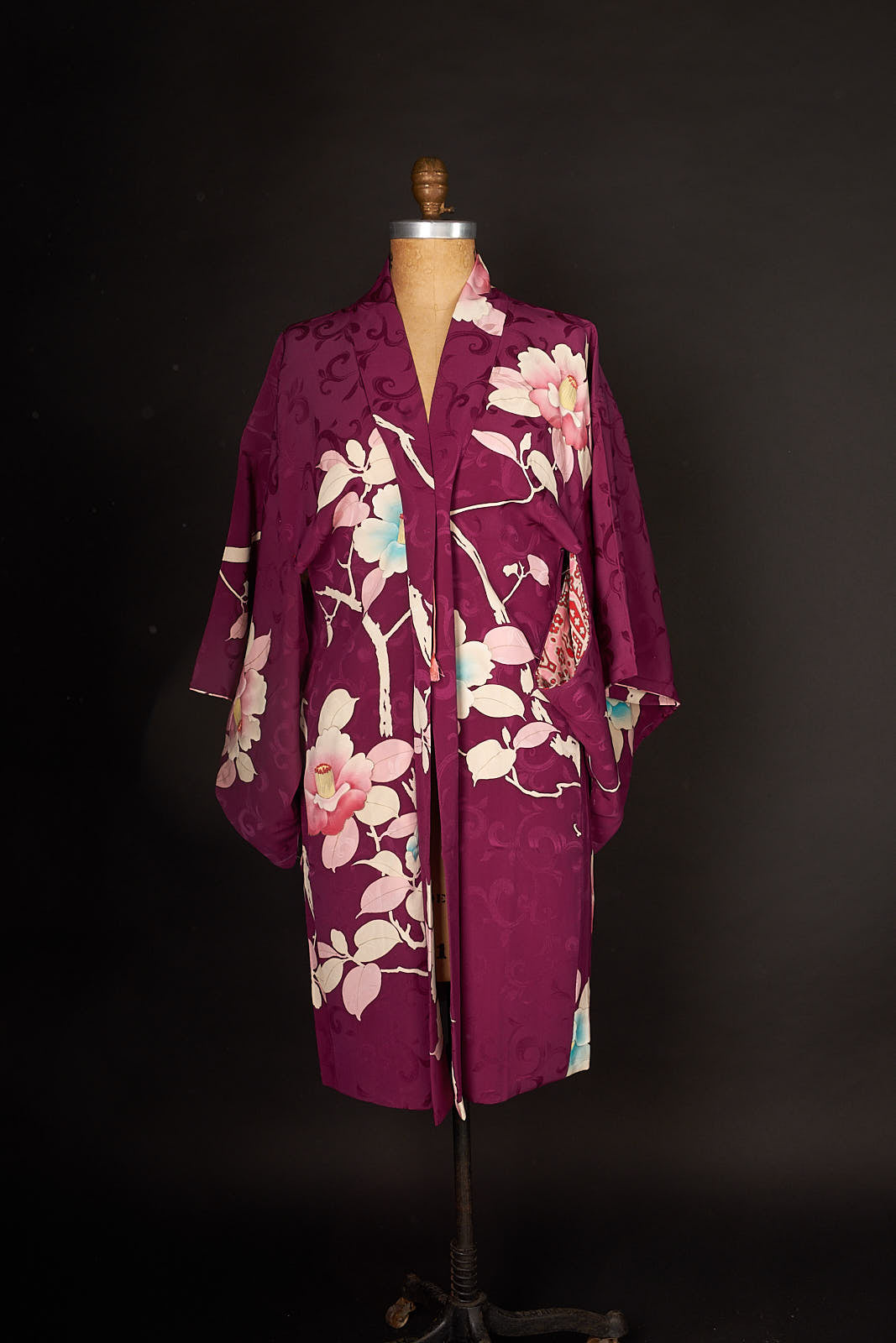 Vintage 60s 60s Purple Silk Haori Robe | Shop THRILLING