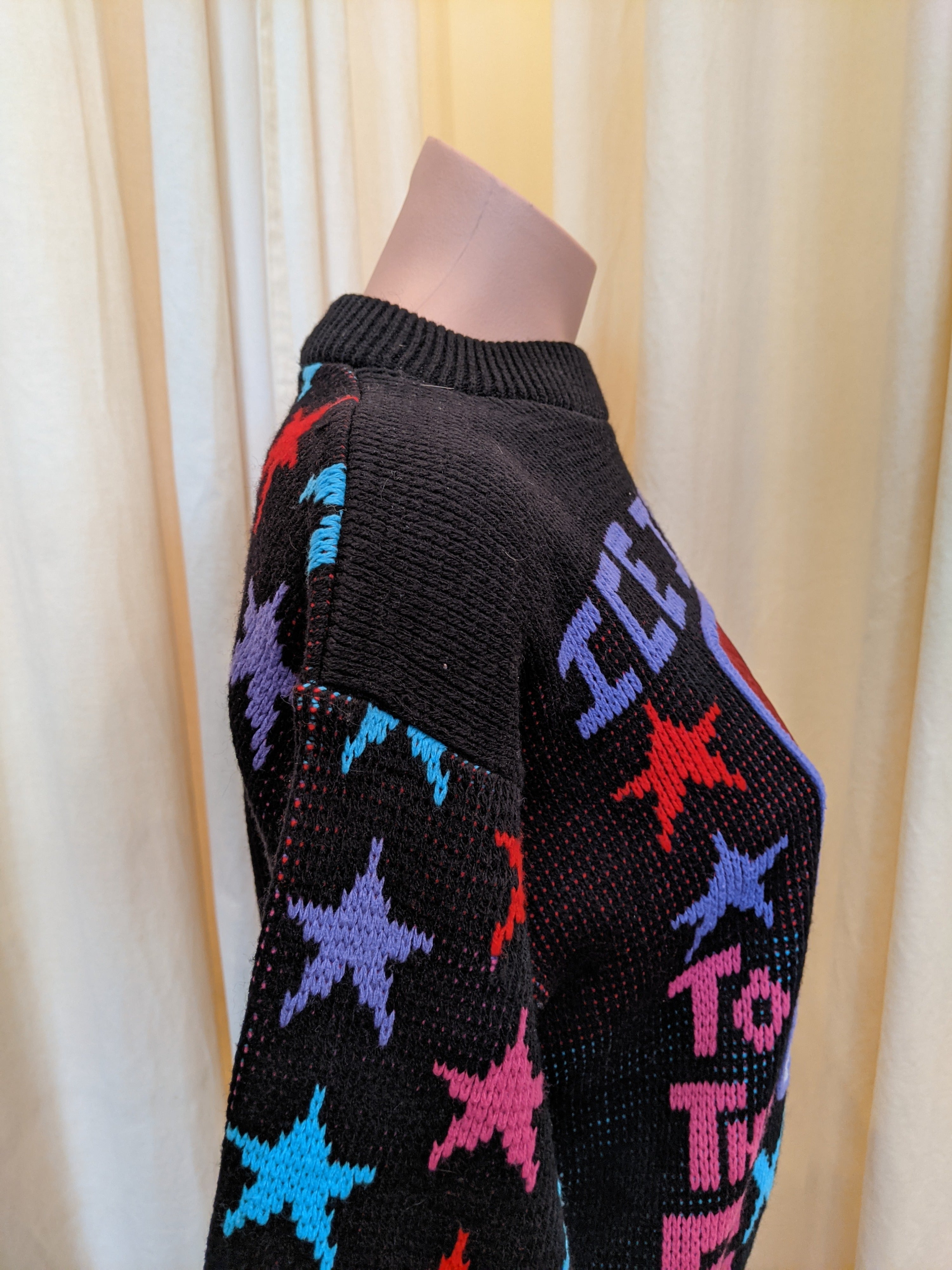 Vintage 90’s Vanilla Ice Graphix Knit Sweater | Shop THRILLING