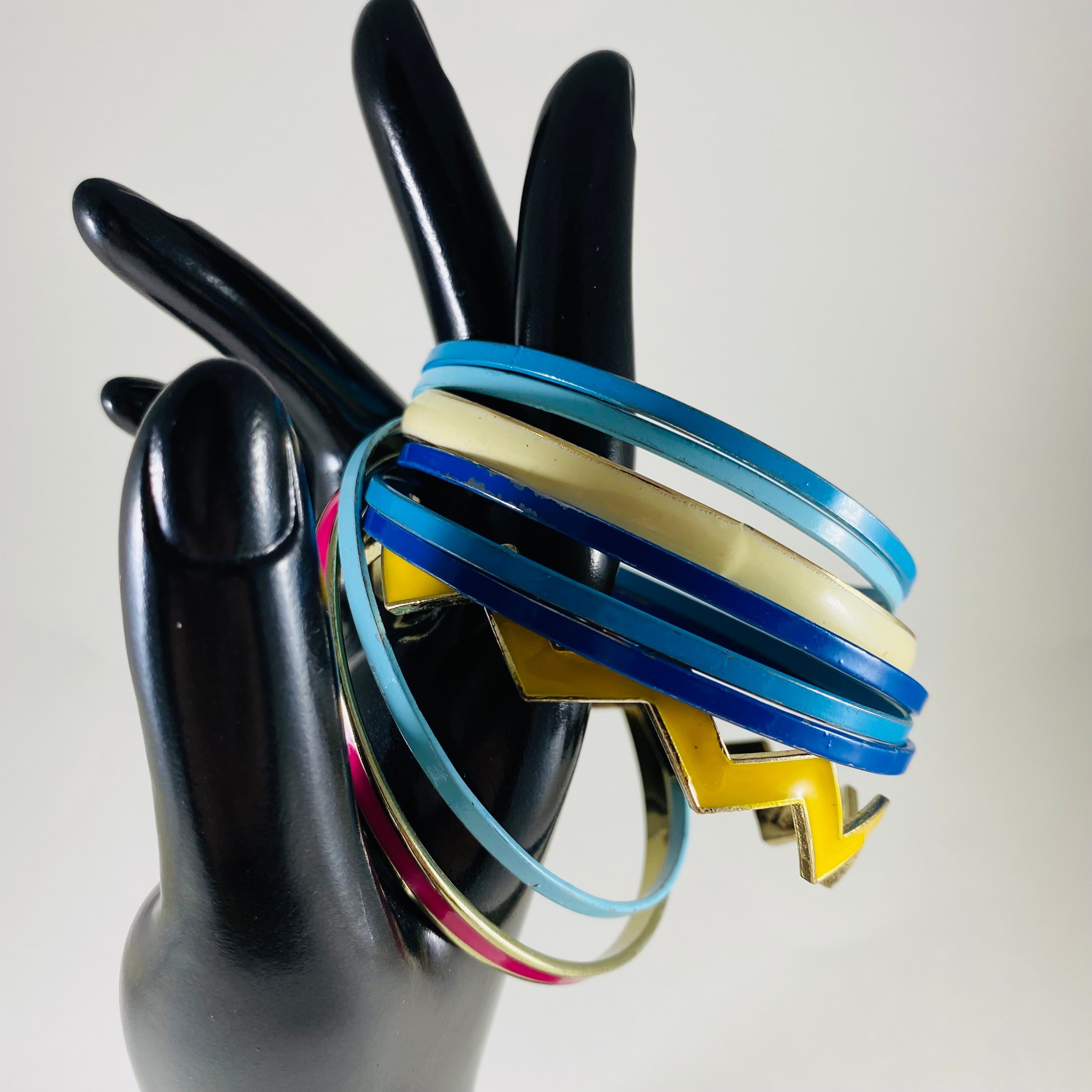Vintage 80s Metal And Enamel 80s New Wave Bangle Bracelets | Shop THRILLING
