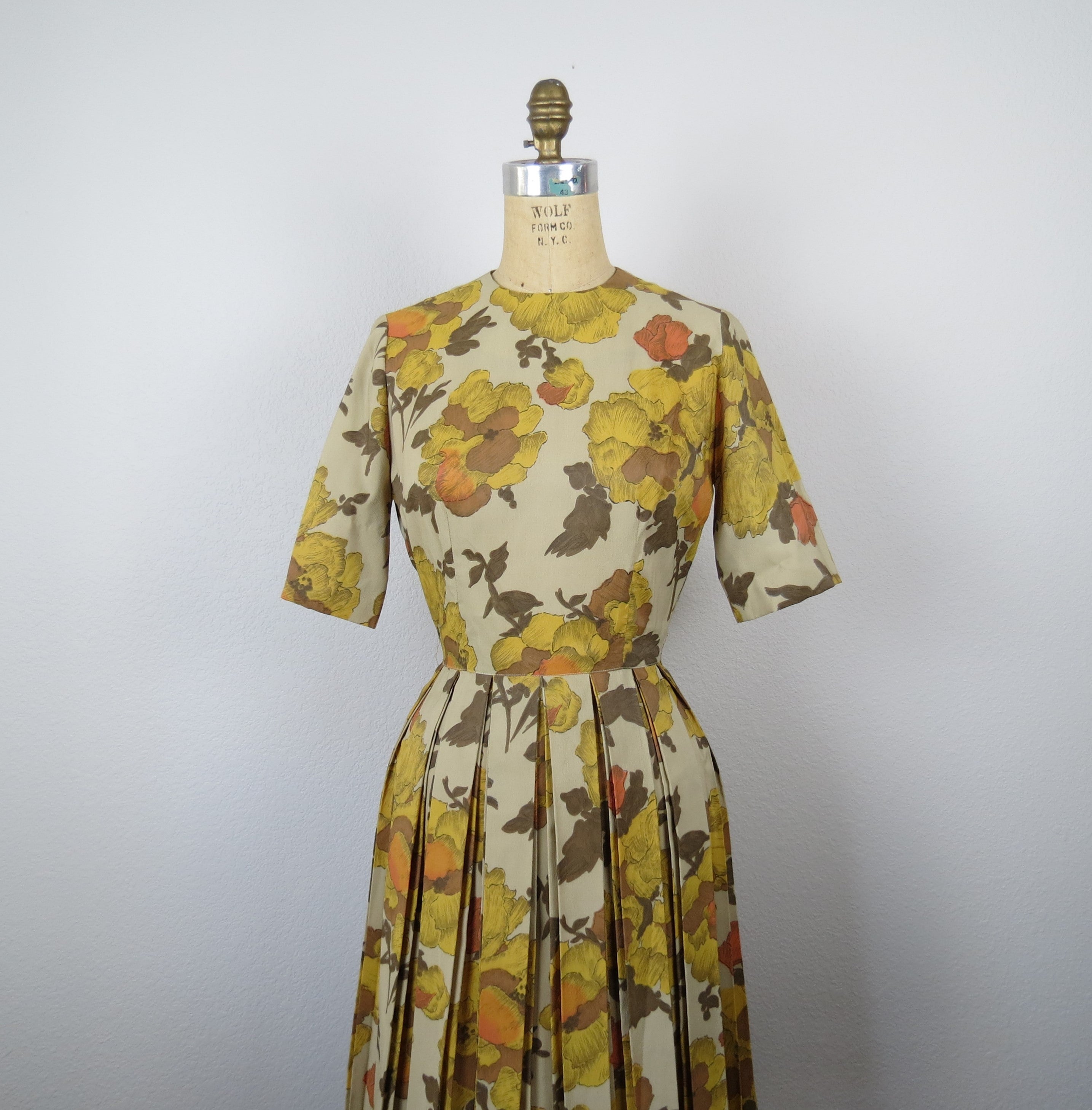 Vintage 60s Fall Floral Full Skirt Fit And Flare Dress | Shop THRILLING