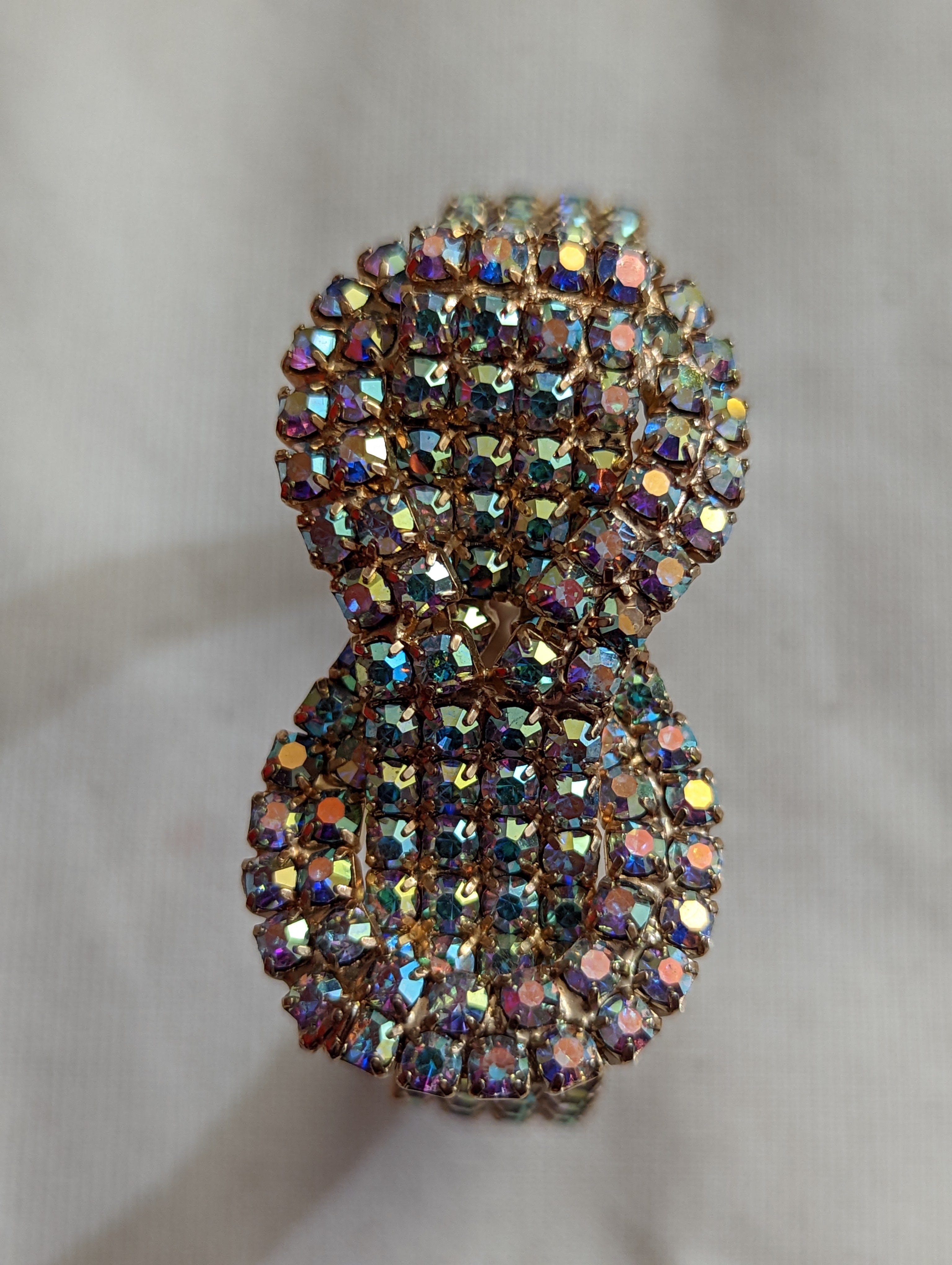 Vintage 60s Rhinestone Knot Bangle Clamper Bracelet | Shop THRILLING