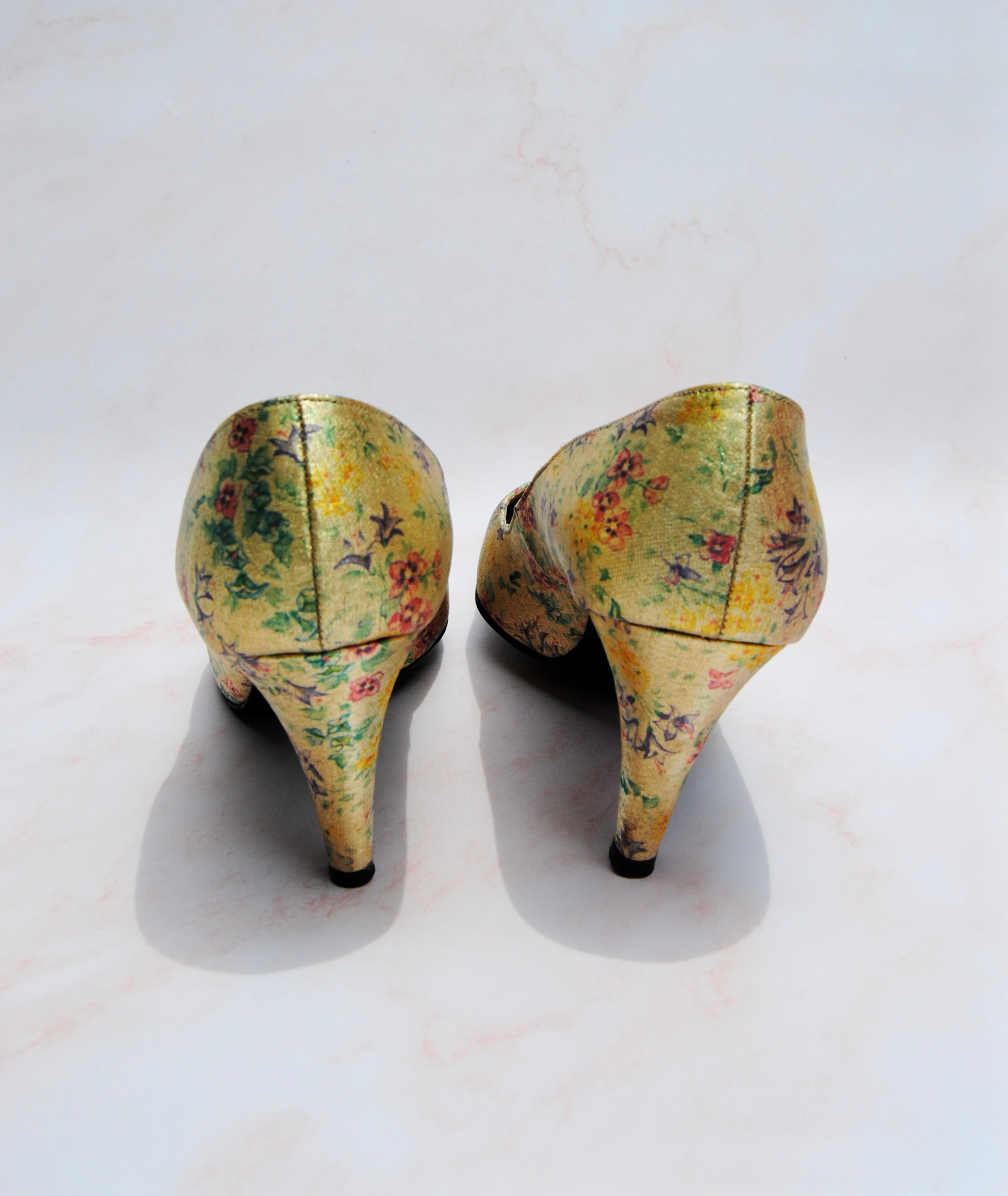 Vintage 60s/70s Floral Patterned Gold Tone Heels | Shop THRILLING
