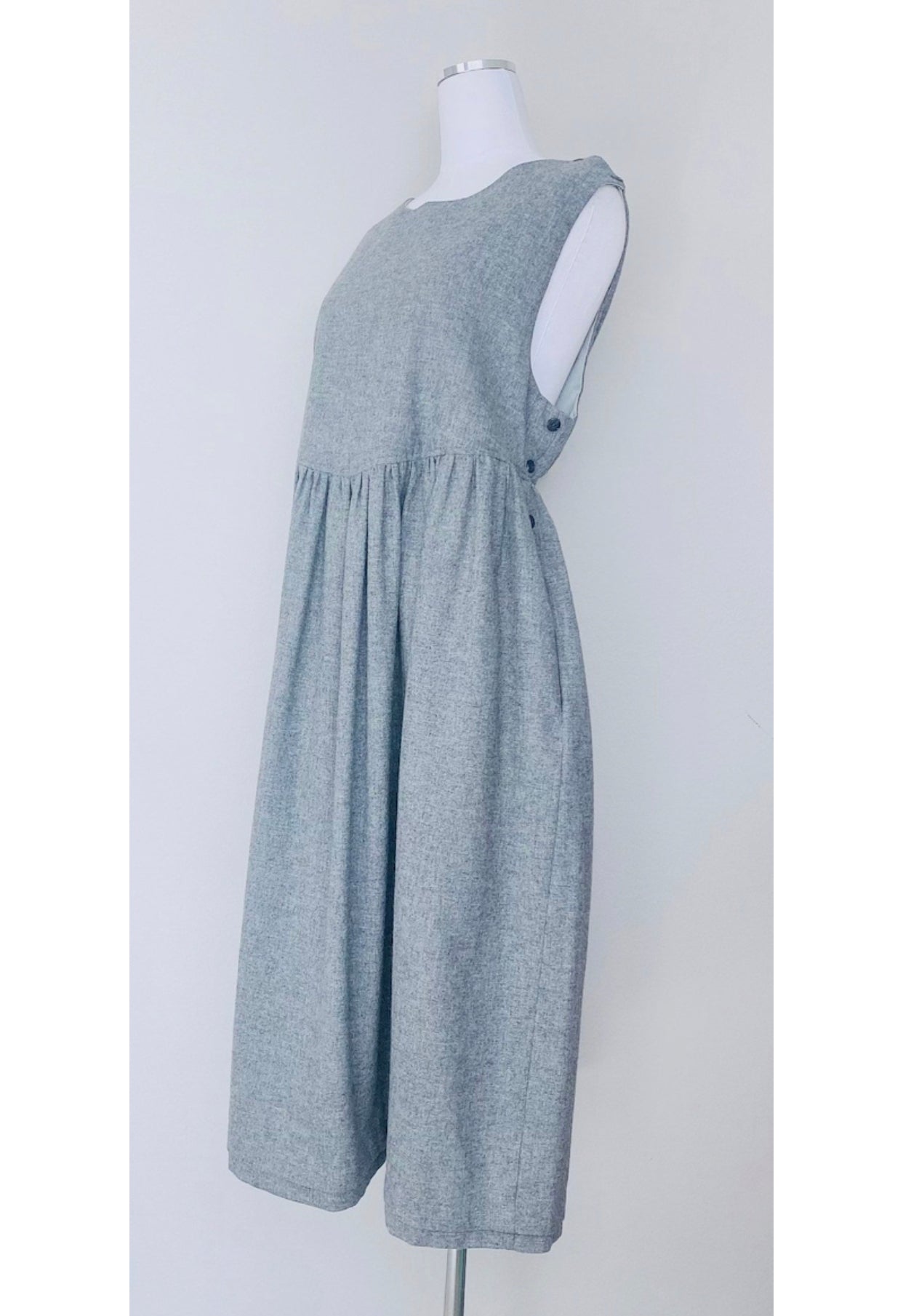80s/90s Vintage Gray Wool Pinafore Dress | Shop THRILLING