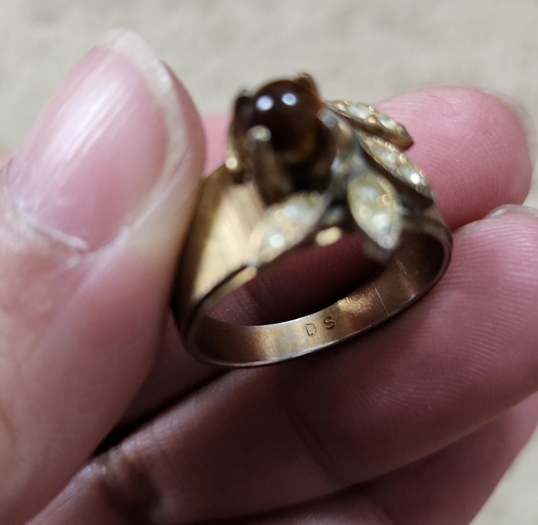 80s Vintage Tigers Eye 18kt Textured Band Ring | Shop THRILLING