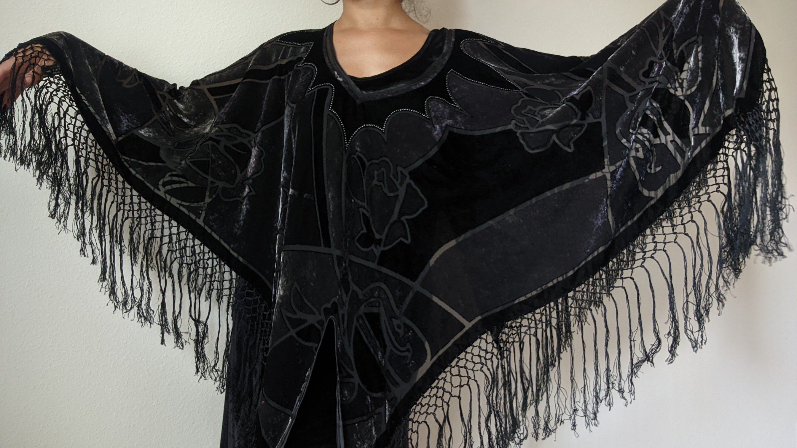 Vintage 90s Burnout Velvet Fringe Shawl Poncho | Shop THRILLING