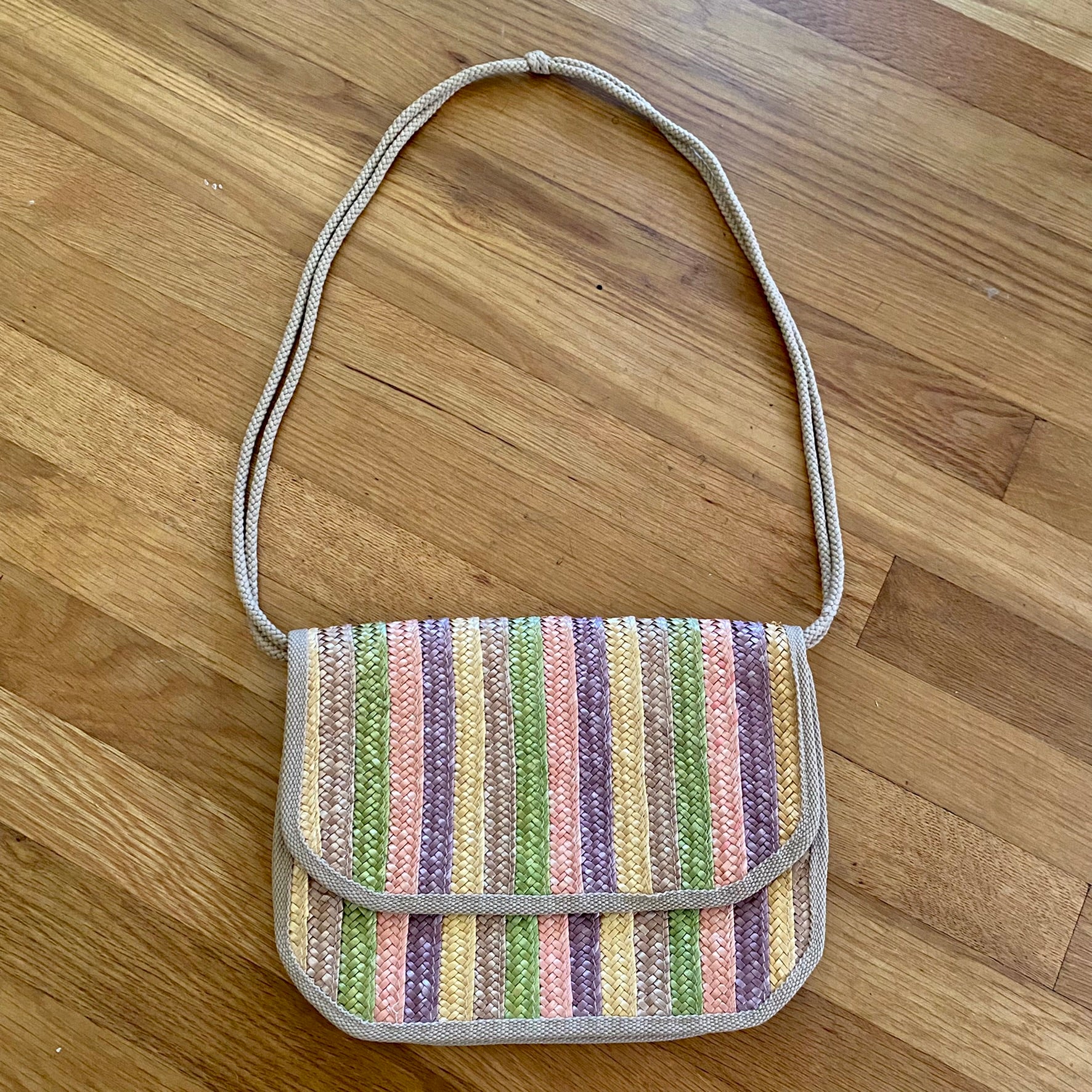 Vintage 70s Pastel Striped Straw Shoulder Bag | Shop THRILLING
