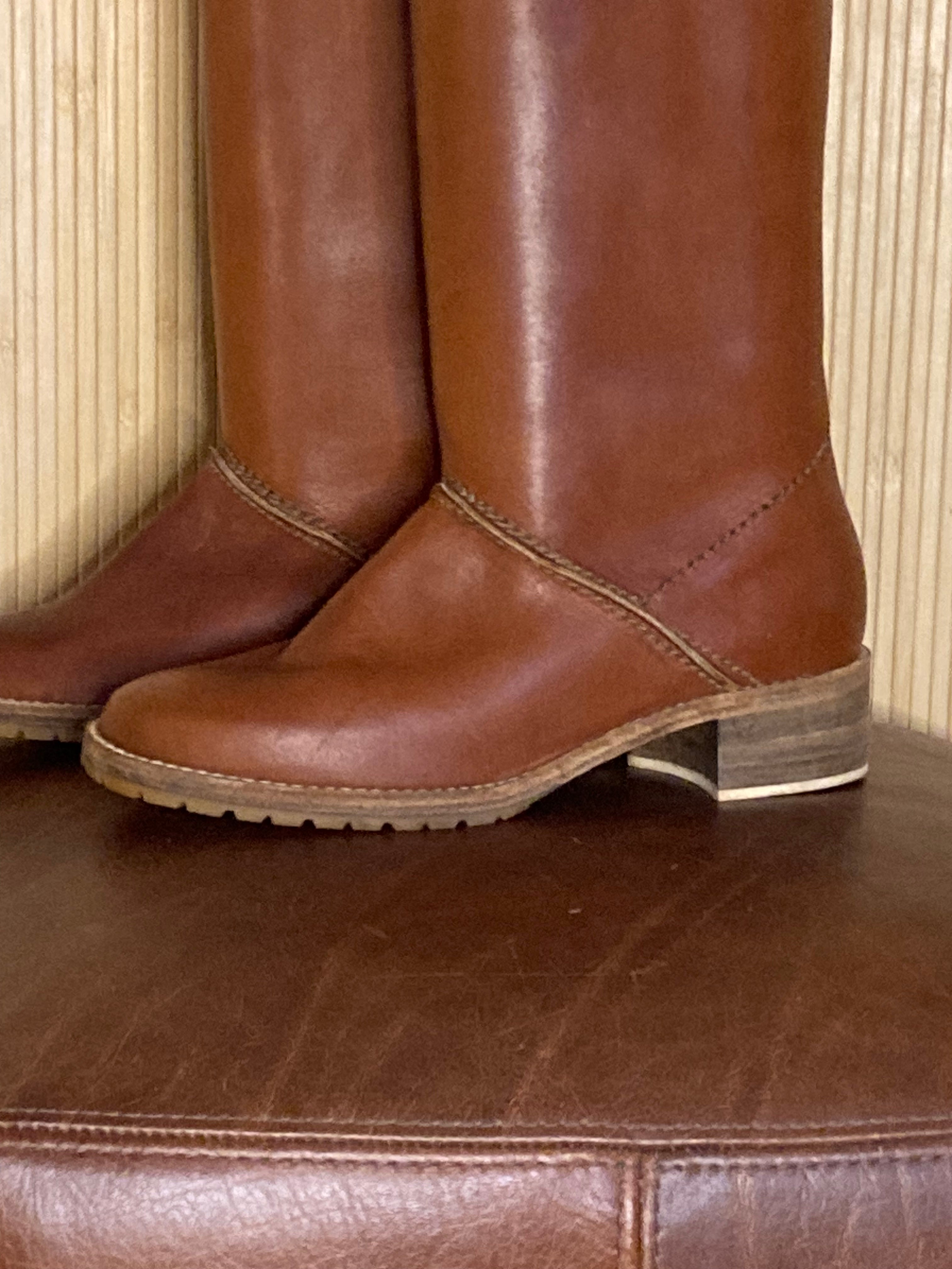 Vintage 70s Cuffed Beene Bag Boots By Beene Bag | Shop THRILLING