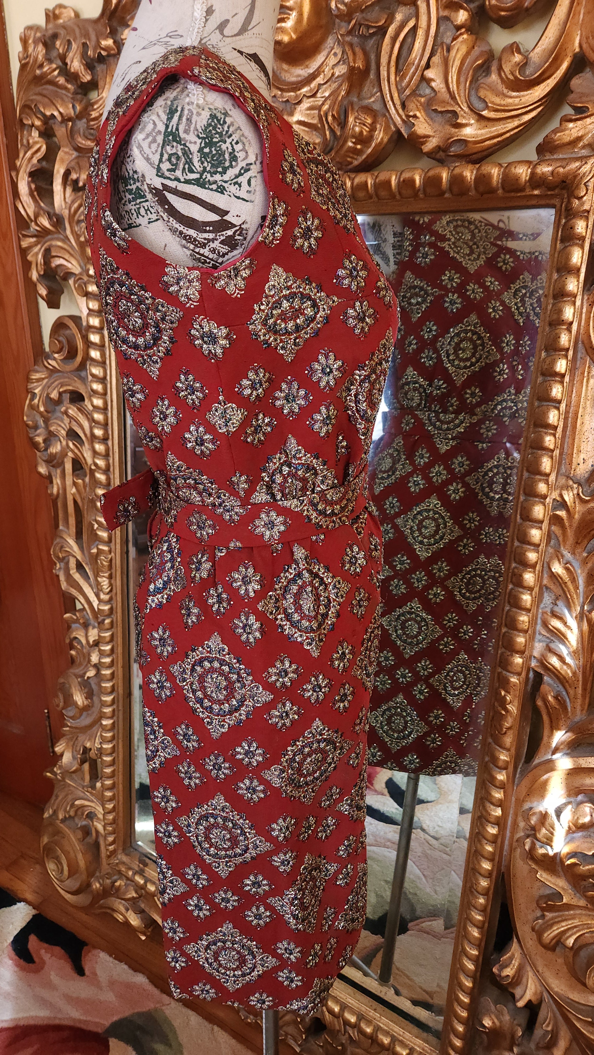 Vintage 50s/60s Deep Red Metallic Brocade Wiggle Dress By Suzy Perette ...