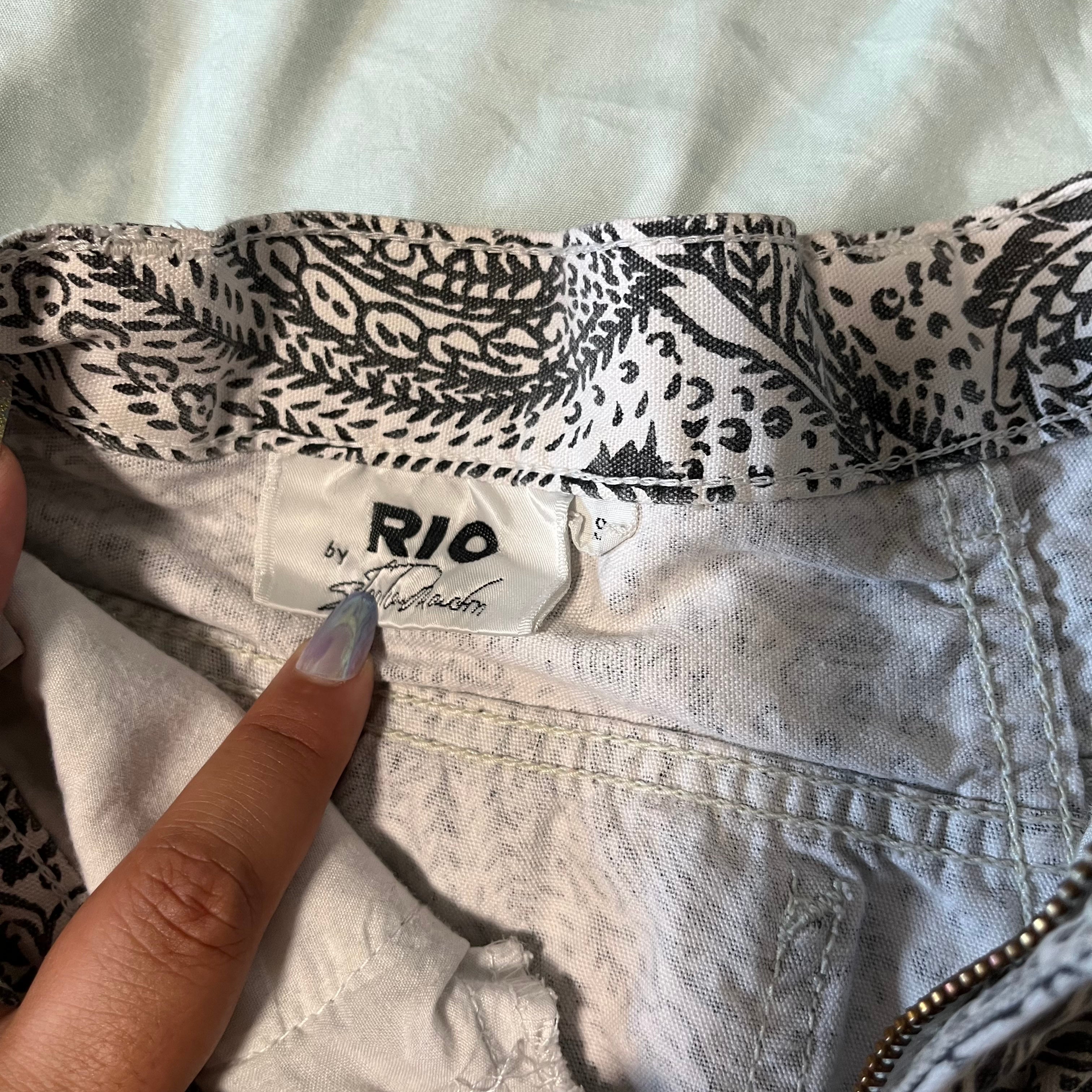 Vintage 90s Bandana Print Mom Jeans By Rio by Stephen Mardon | Shop ...