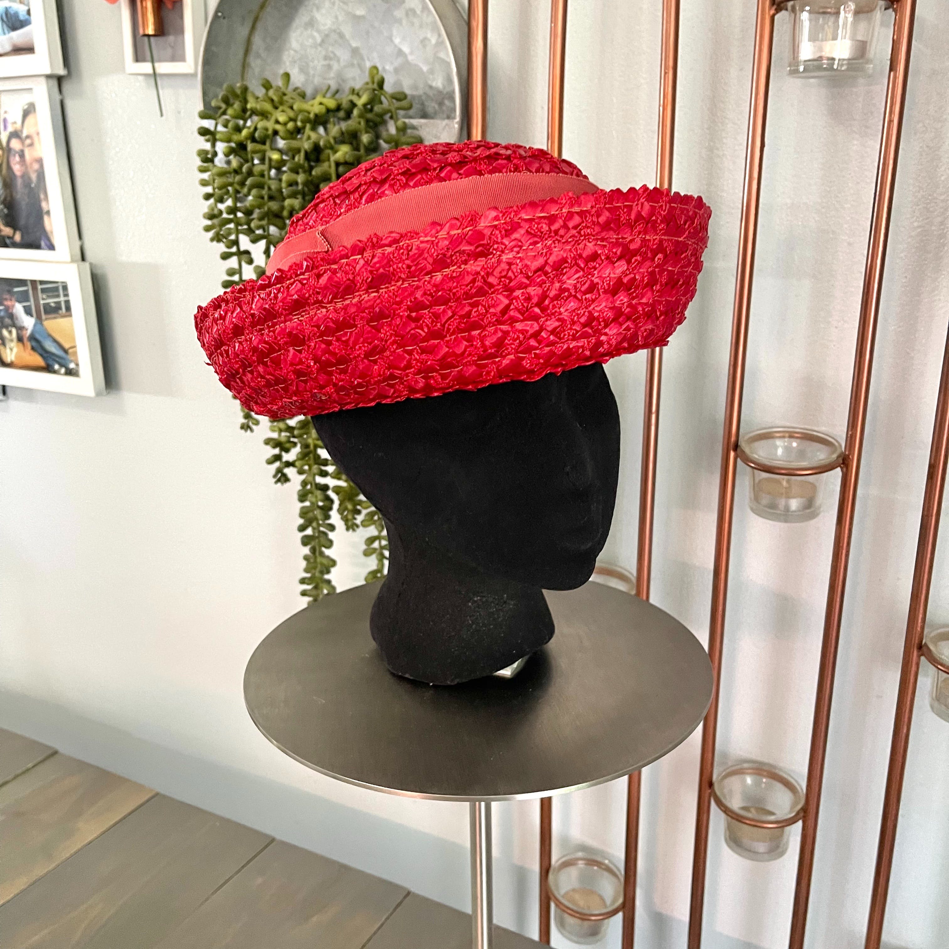 Vintage Straw Bumper Hat | Shop THRILLING