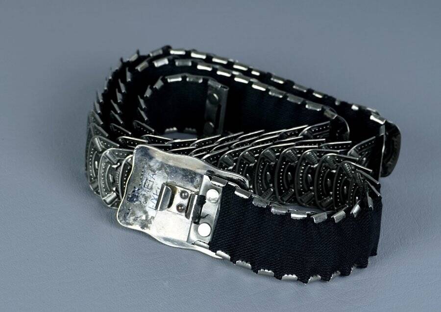 Vintage 80s Silver Stretch Disk Belt | Shop THRILLING
