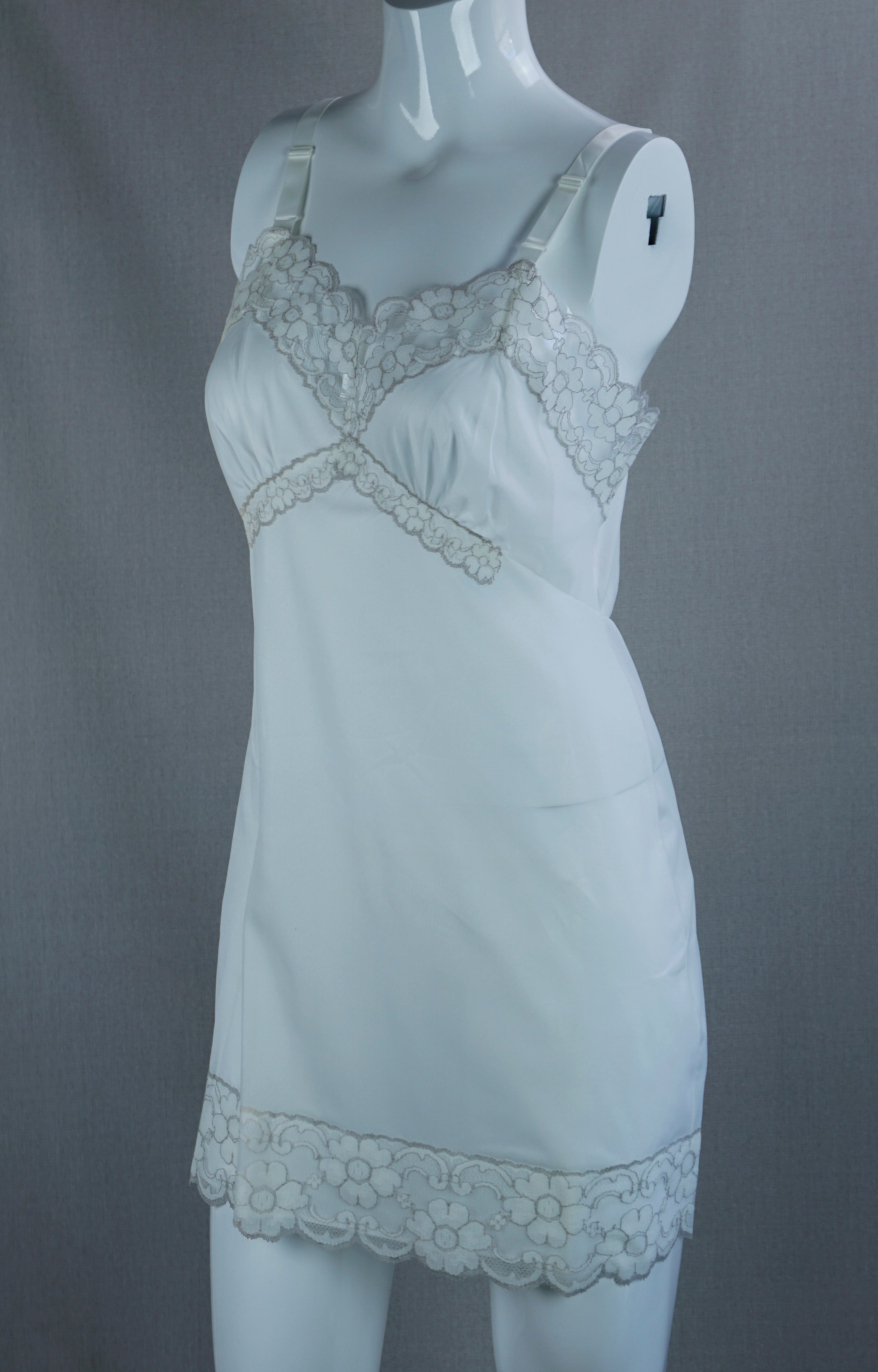 Vintage 60s/70s White Lace Mini Slip Nwt By Dixie Belle | Shop THRILLING