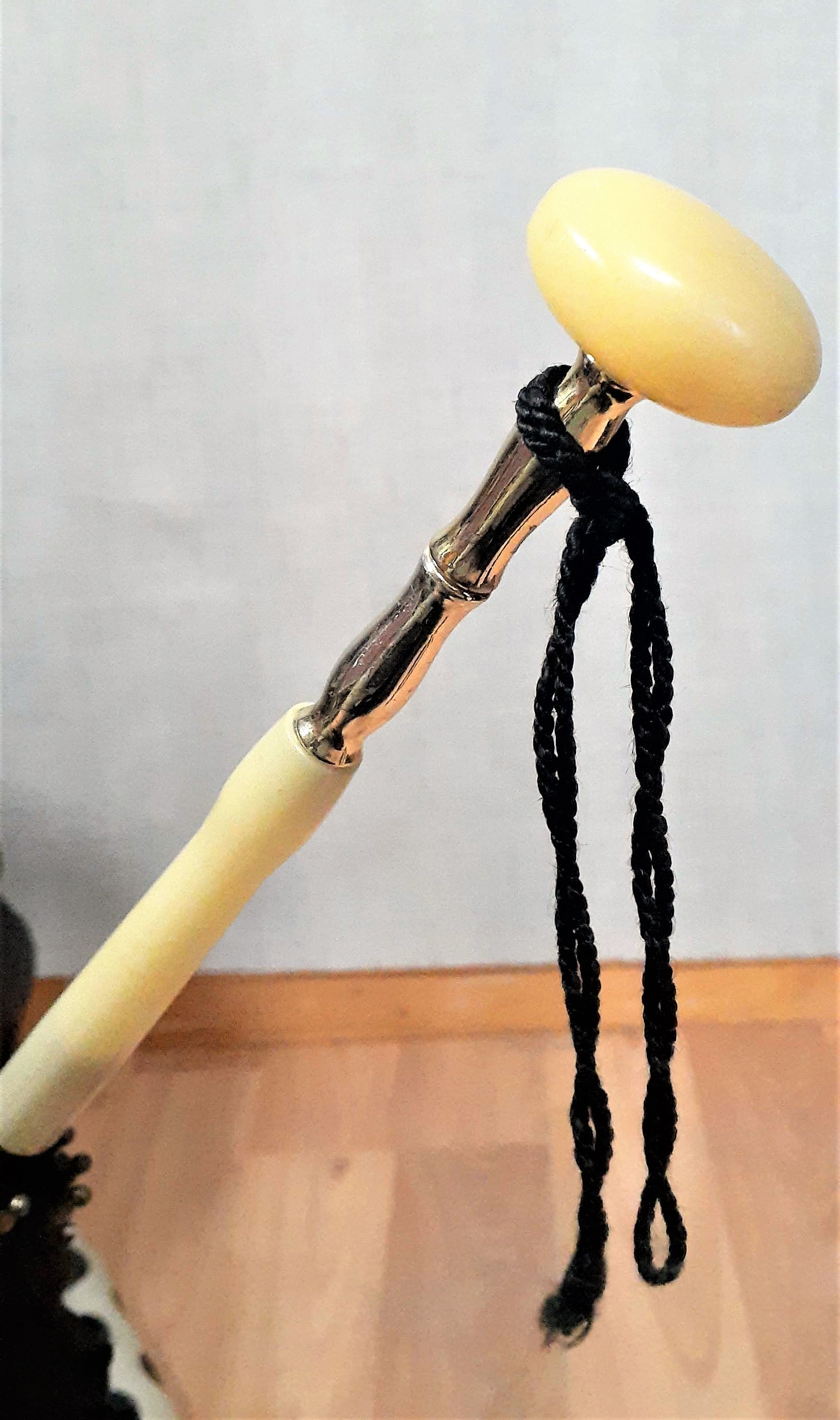 Vintage 40s/50s Lucite Handle Umbrella With Original Sheath Wow! By 40s ...