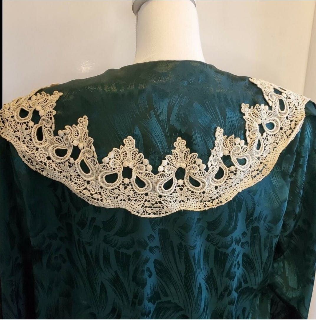 Vintage Victorian Doily Lace Collar Dress Green Satin | Shop THRILLING