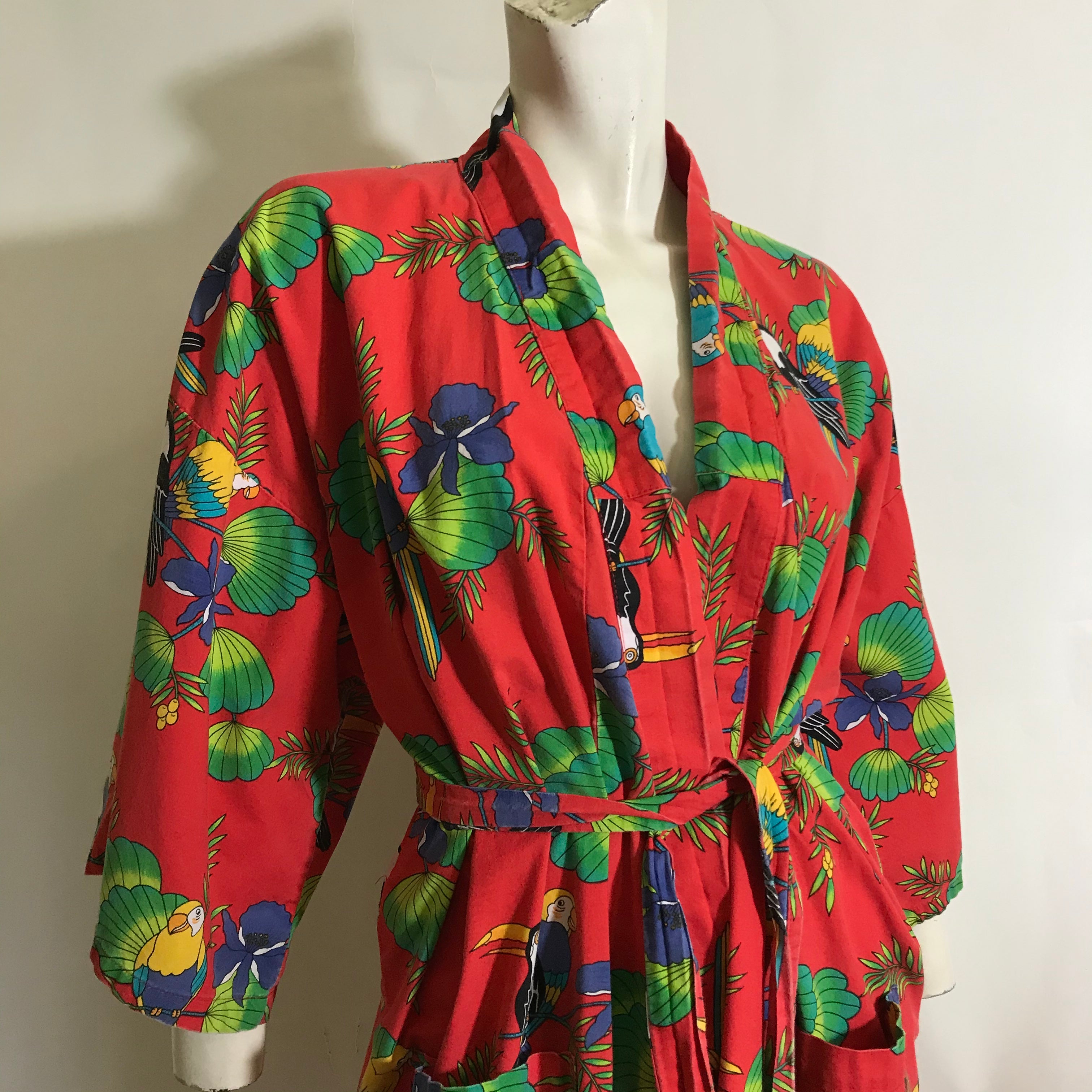 Vintage 80s Toucan Jungle Print Red Cotton Robe | Shop THRILLING