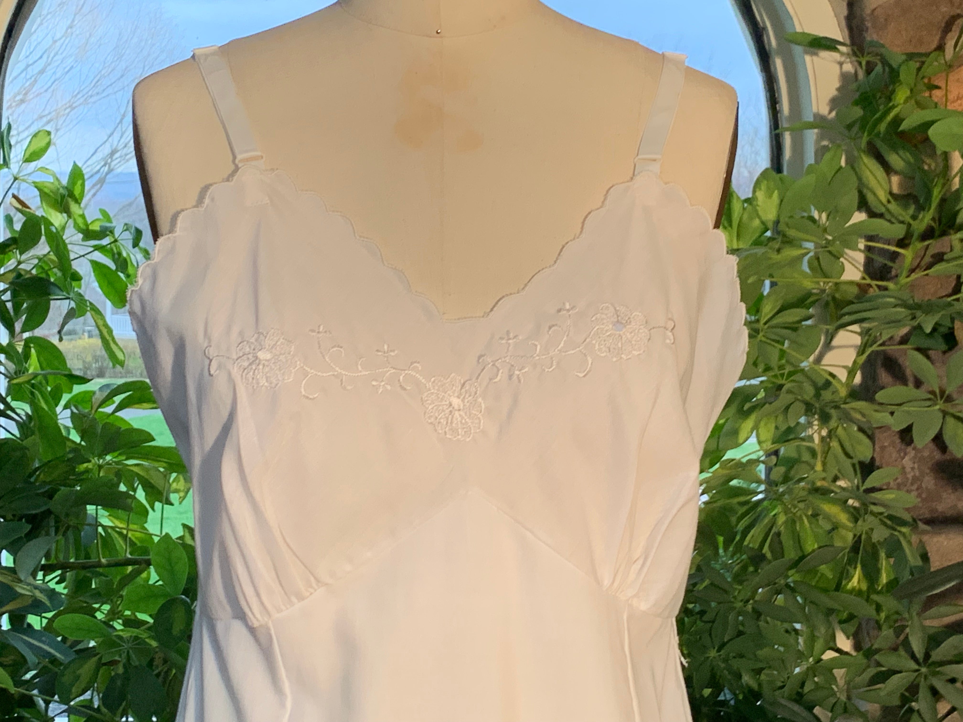 Vintage 70s White Slip Polyester Cotton Blend By Sliperfection | Shop ...
