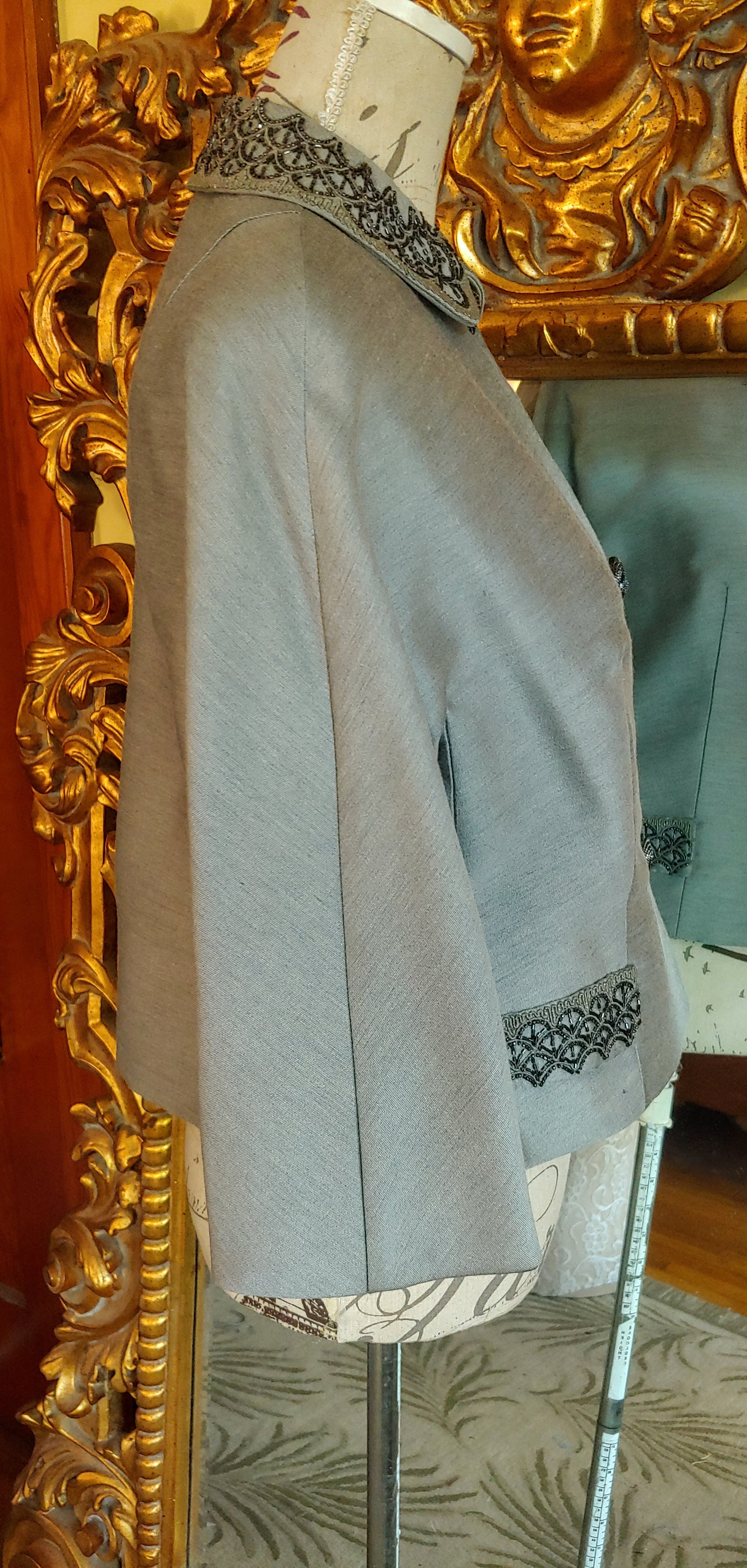Vintage 60s Gray Silk/wool Beaded Boxy Suit Jacket | Shop THRILLING