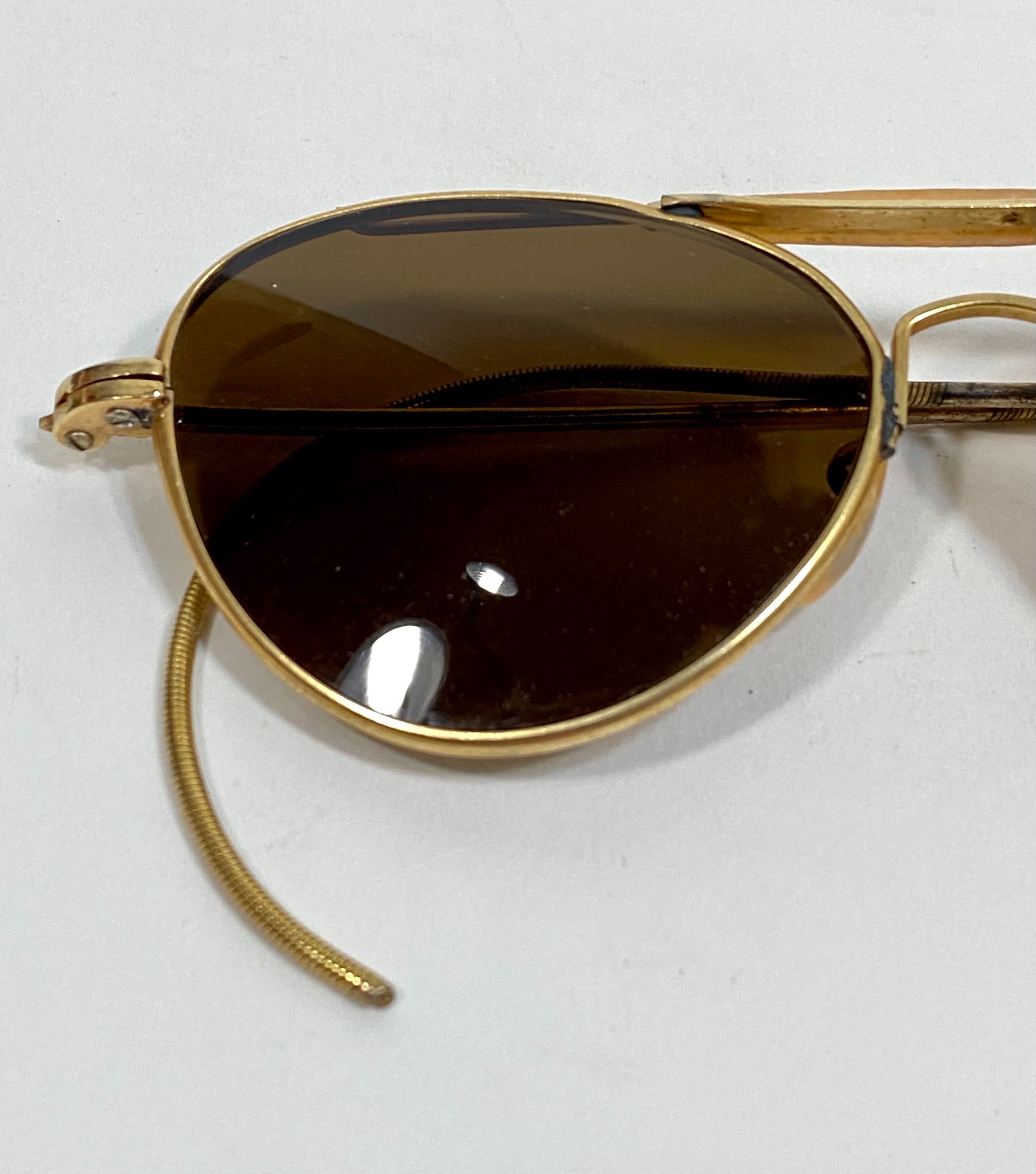 Vintage 40’s Gold Wire Rim Early Aviator Sunglasses | Shop THRILLING