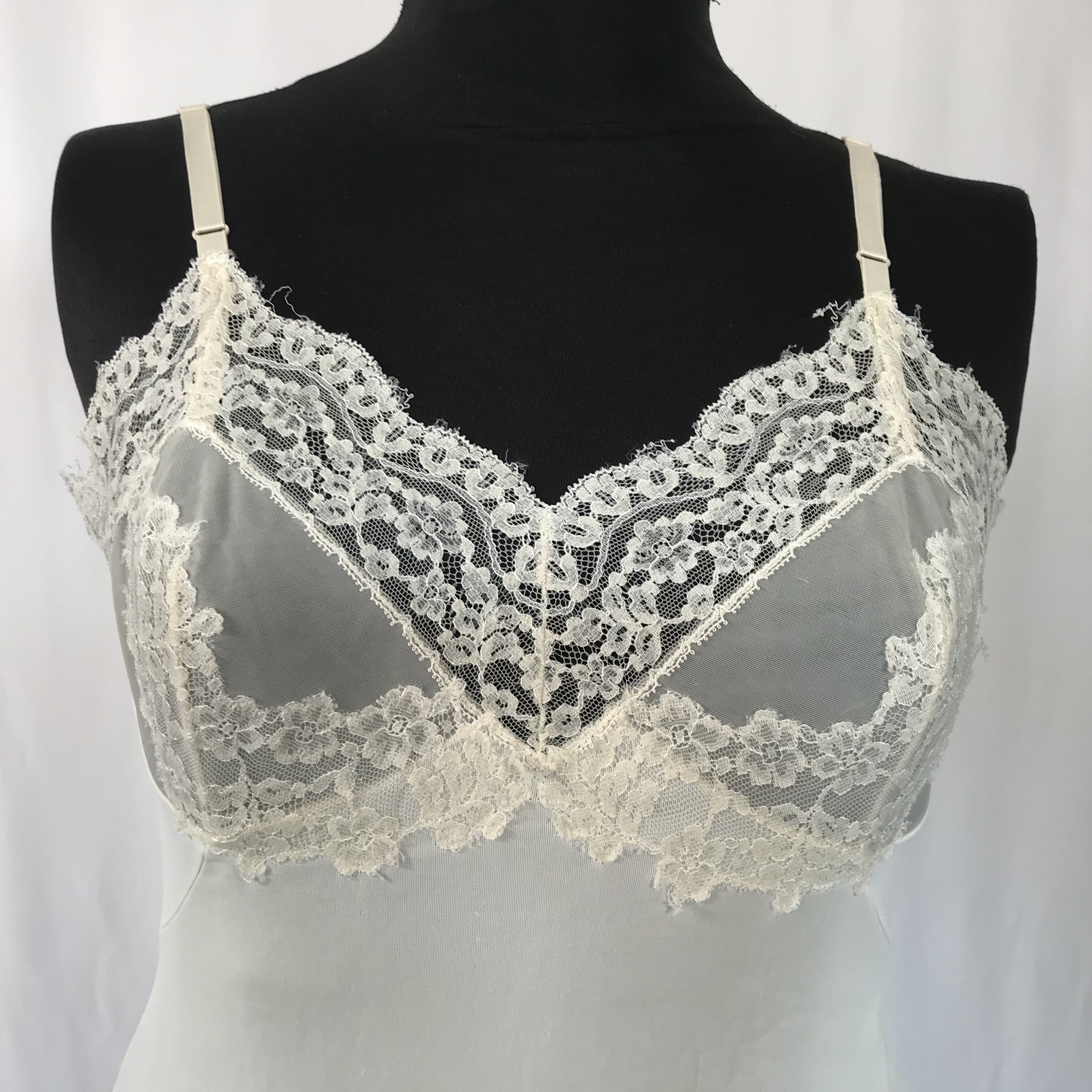 Vintage 70s Nylon White Full Slip by Vasserate | Shop THRILLING