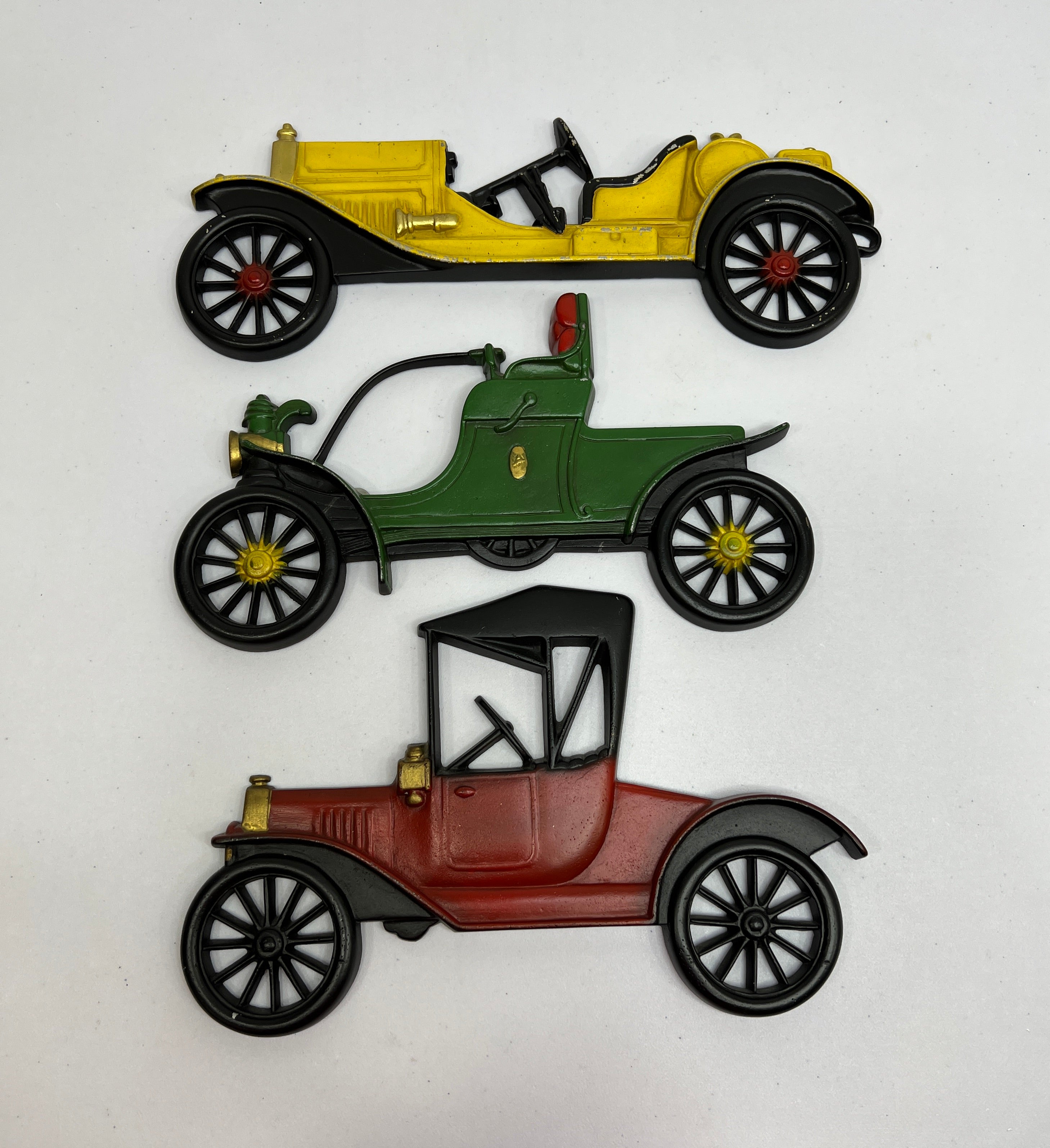 Vintage 60s Midwest Cast Metal Car Wall Hanging Home Decor By Midwest ...