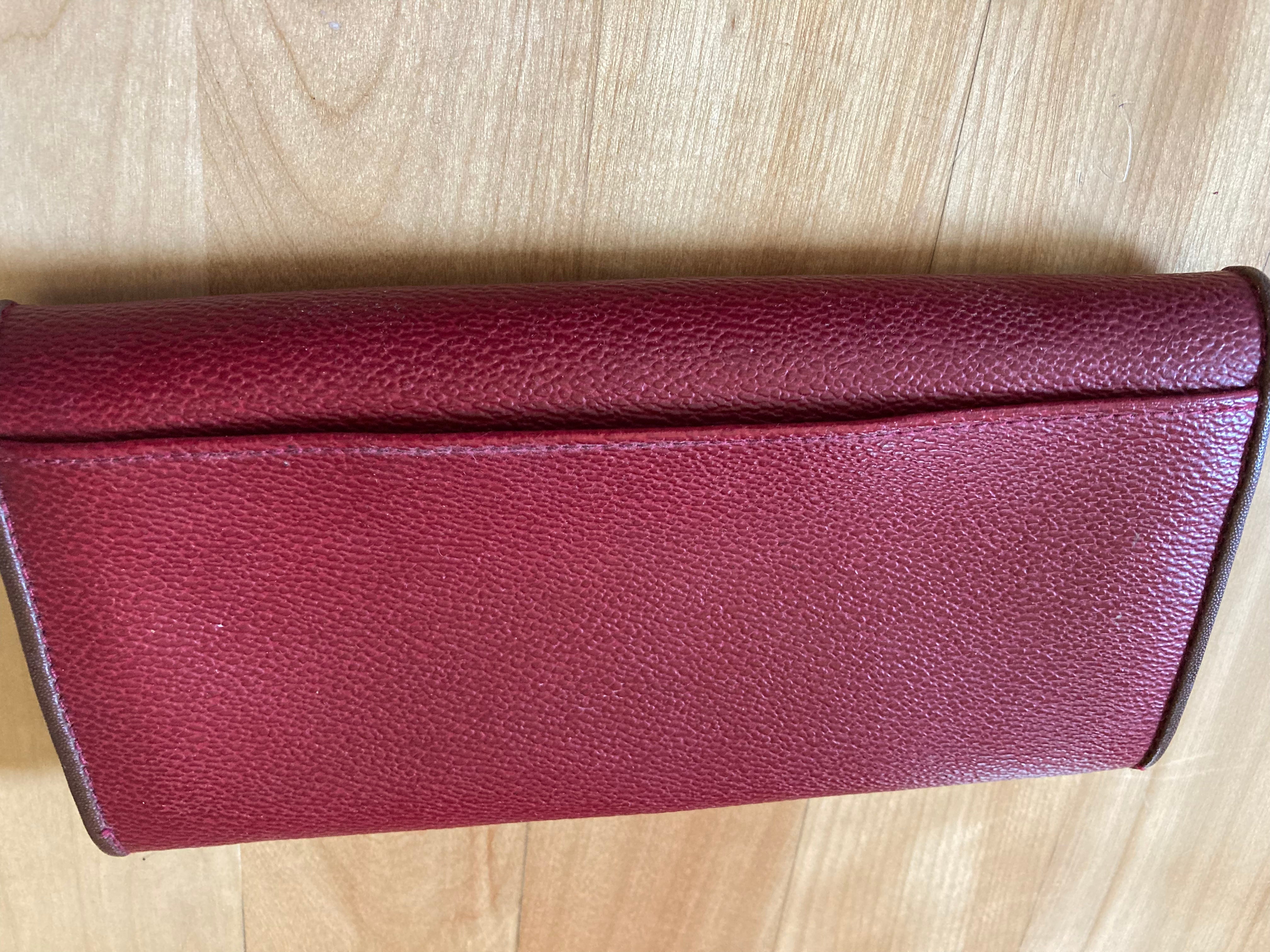 Vintage Pebble Grain Wallet By Esprit | Shop THRILLING