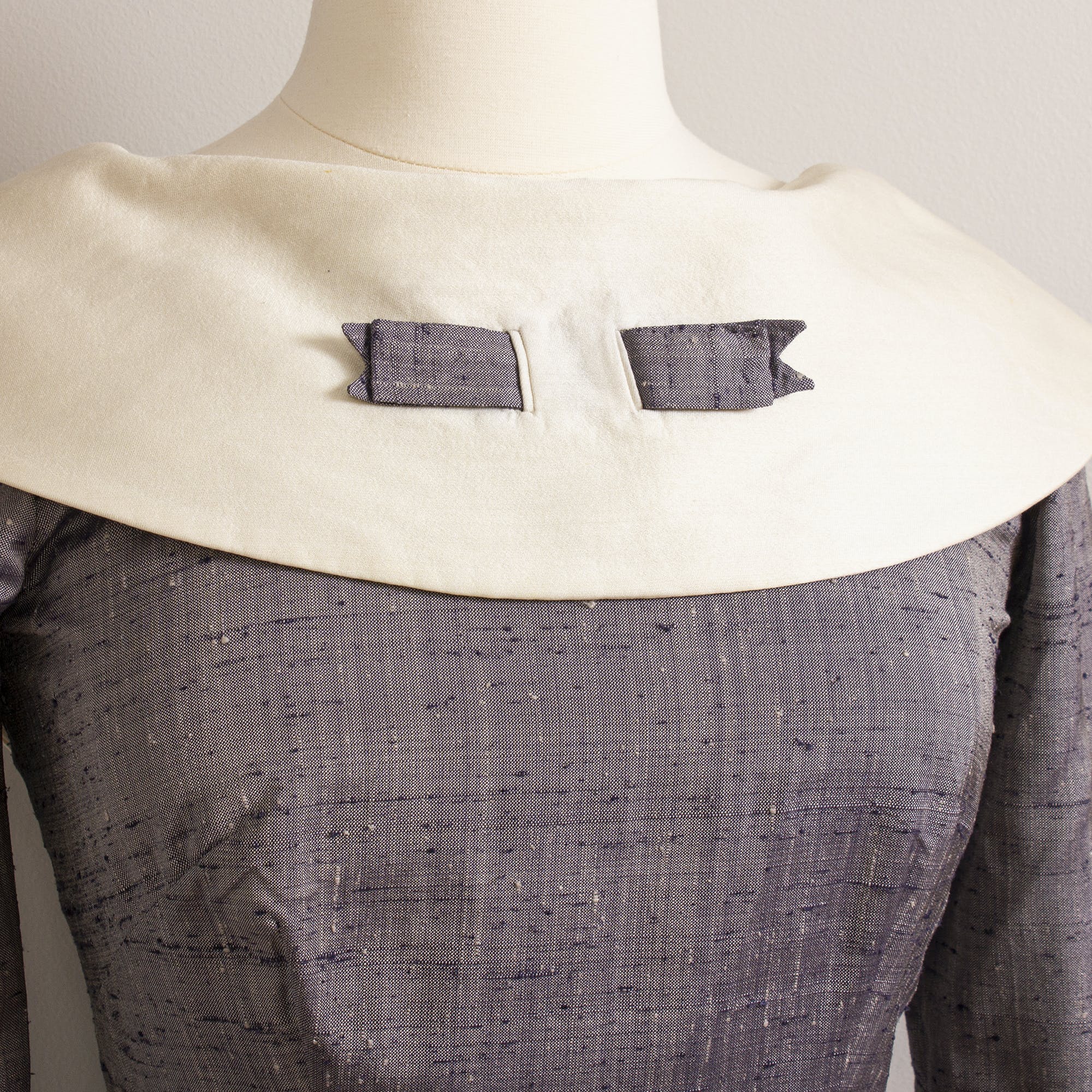 Vintage 60's Gray Wiggle Dress with Large White Collar | Shop THRILLING