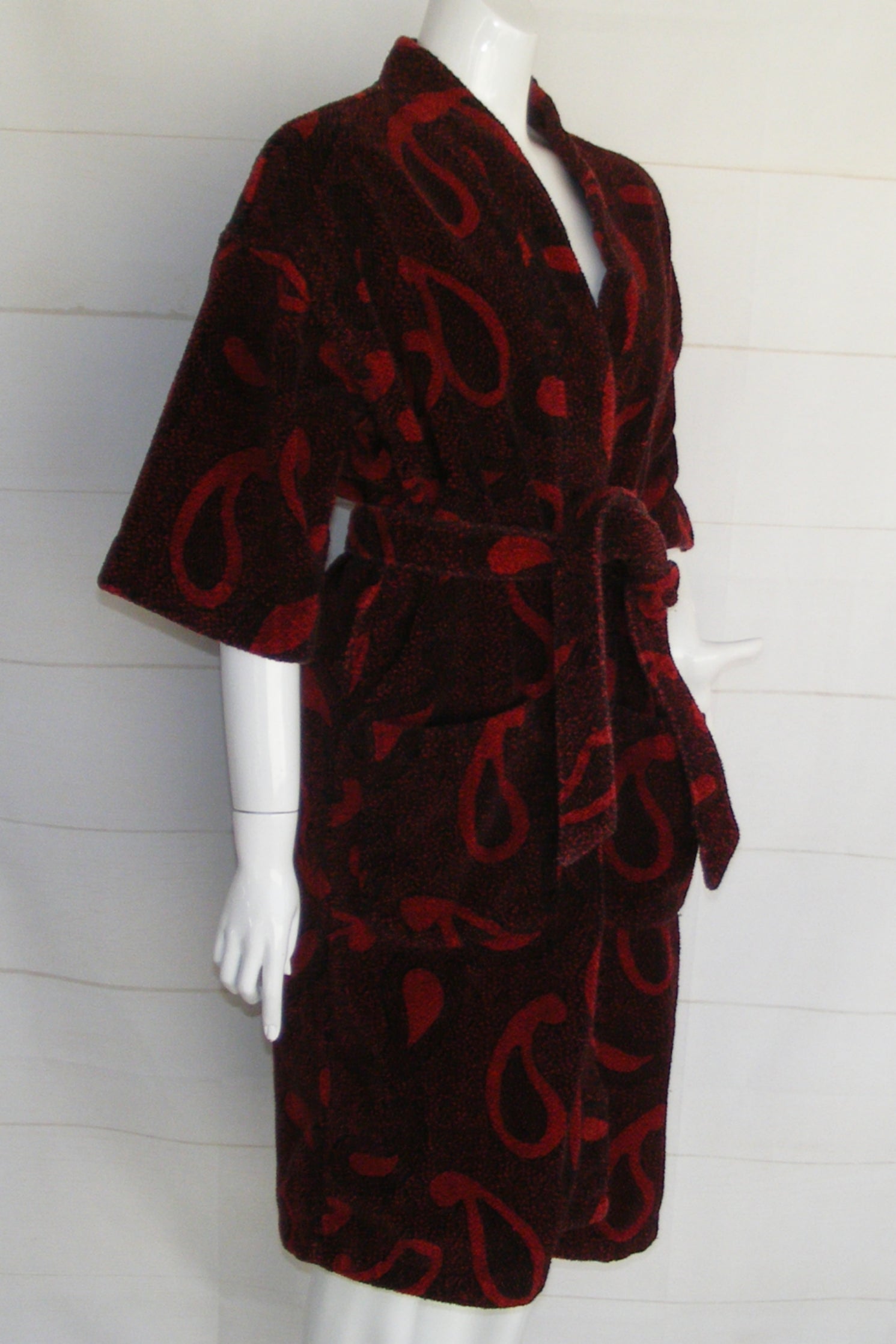 Vintage 70s/80s Red And Black Paisley Terry Cloth Robe Sash By Private ...