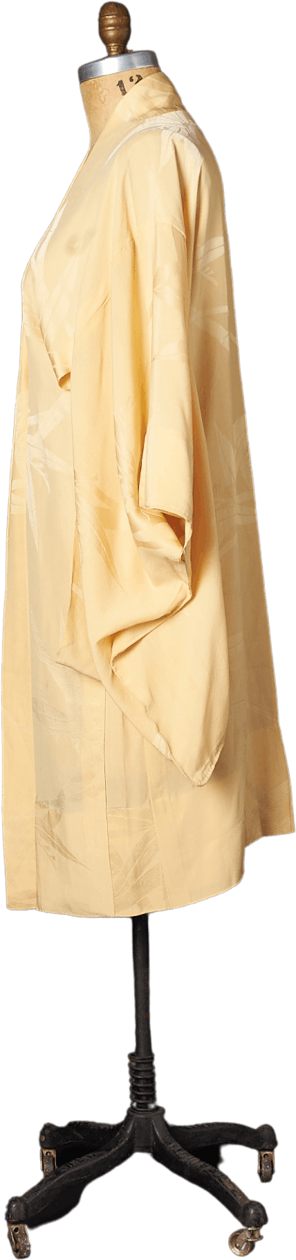 Vintage 60’s Pale Yellow Silk Kimono Haori Jacket | Shop THRILLING