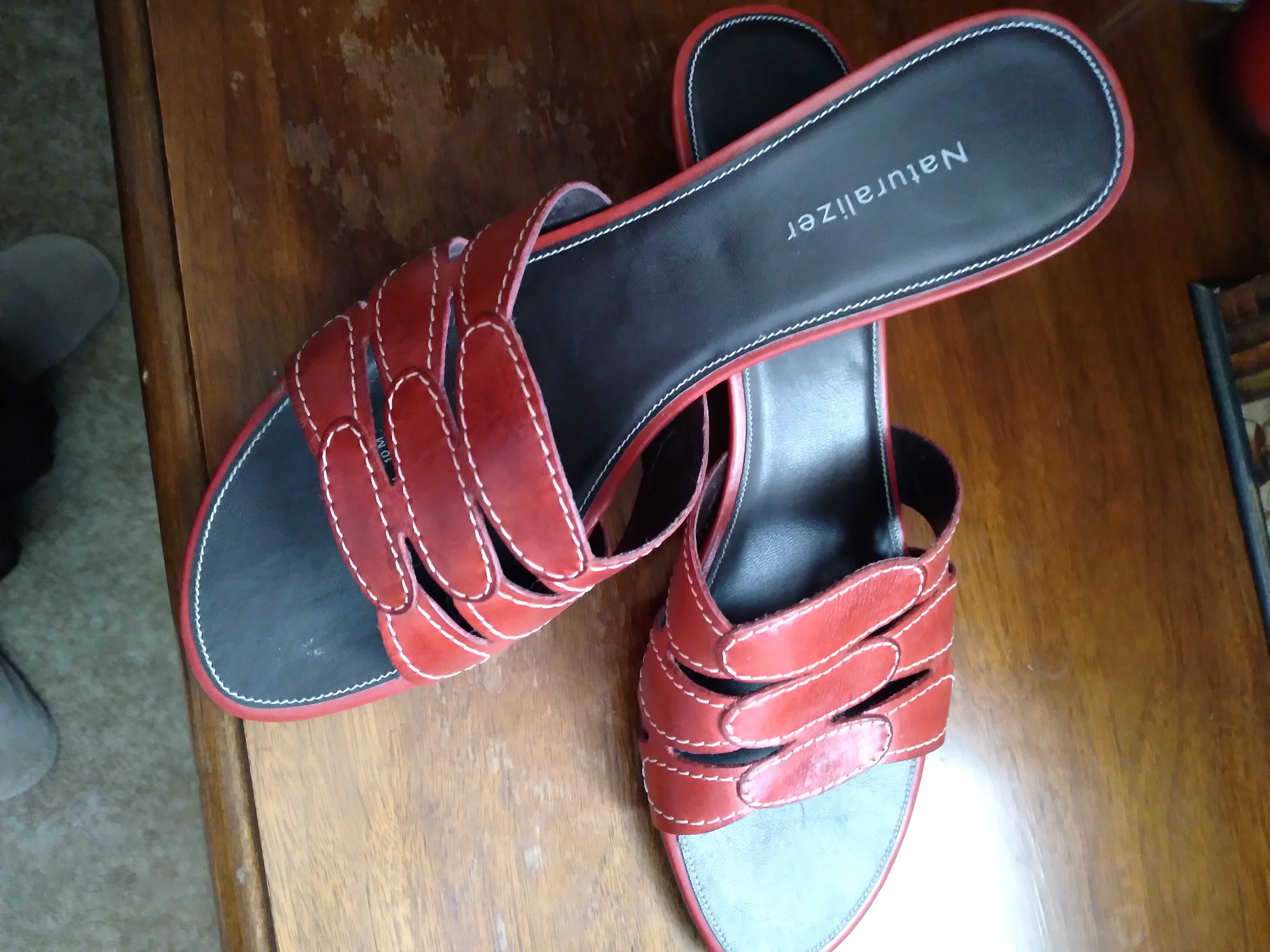 Vintage Red Slide Leather Sandals By Naturalizer | Shop THRILLING