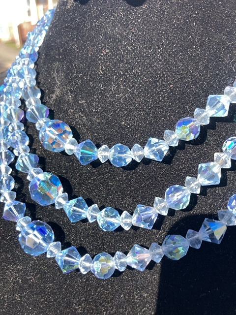 Vintage 50s/60s Three Strand Crystal/glass Necklace Set | Shop THRILLING
