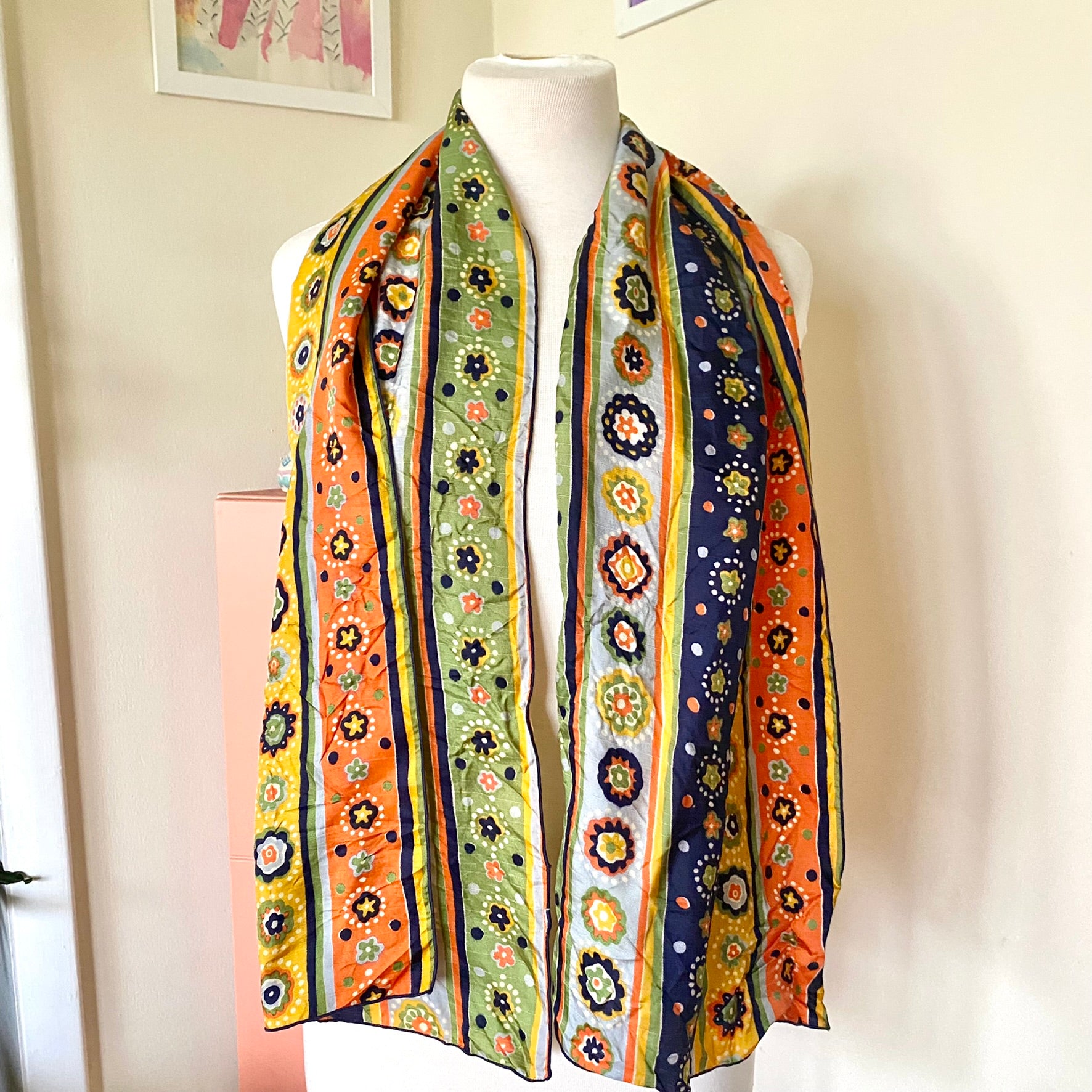Vintage 70s Floral Scarf | Shop THRILLING