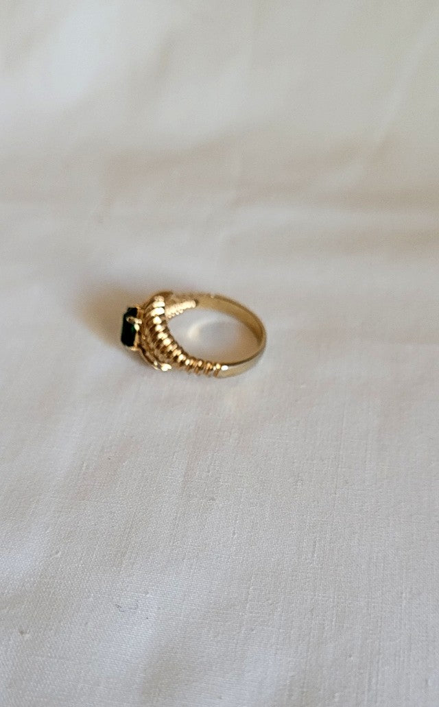 Vintage 80s/90s Ring Green Stone Faux Diamonds Gold Tone Setting | Shop ...
