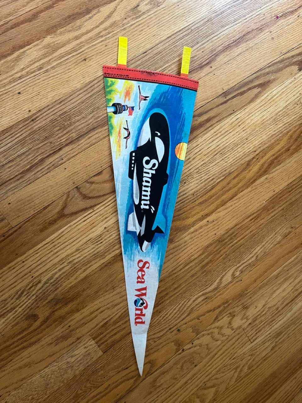 Vintage 1973 Shamu Sea World Felt Pennant Banner by Sea World | Shop ...