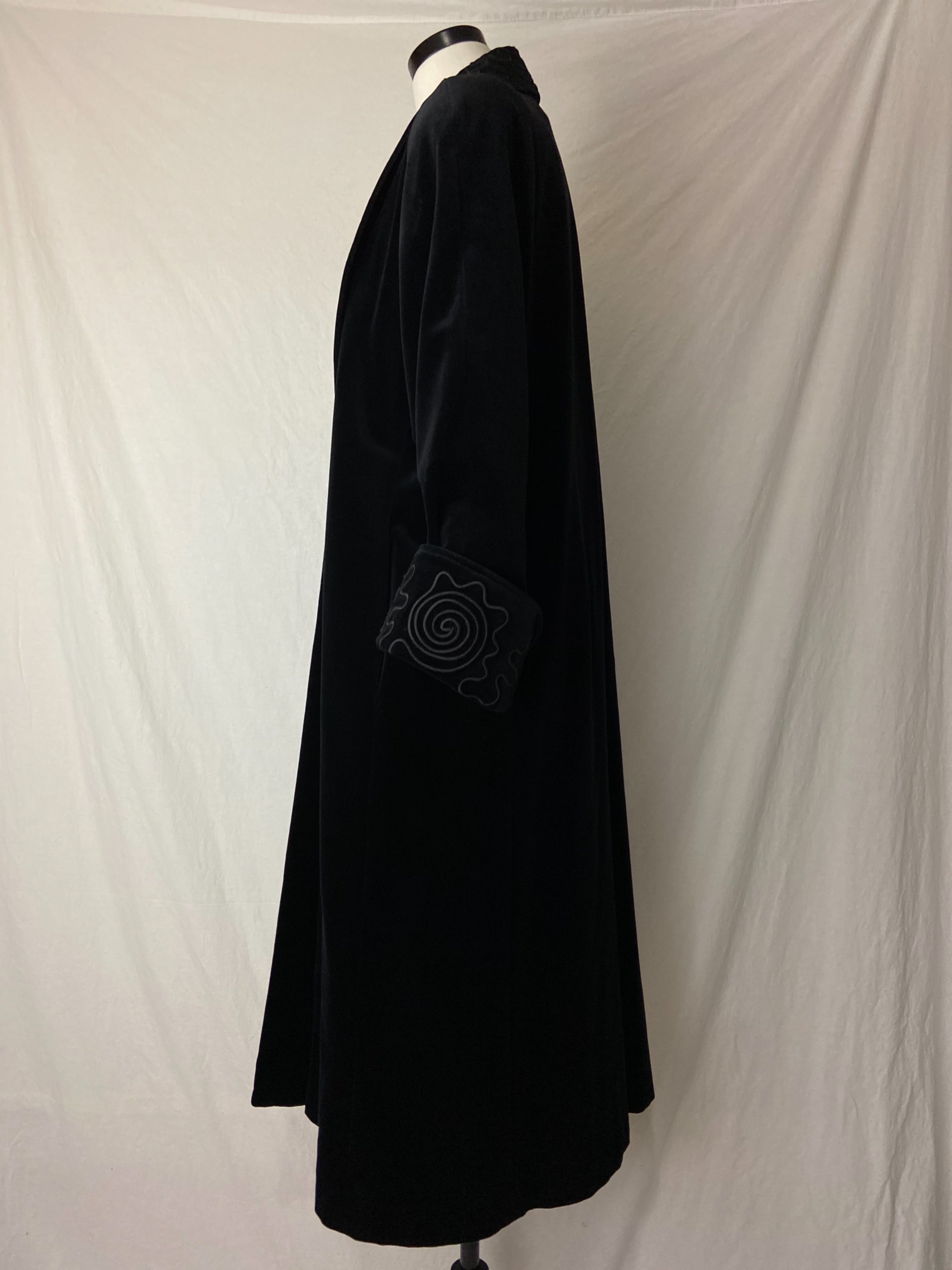 Vintage 70’s/80’s Embroidered Velvet Opera Coat by Coats By Cattiva ...