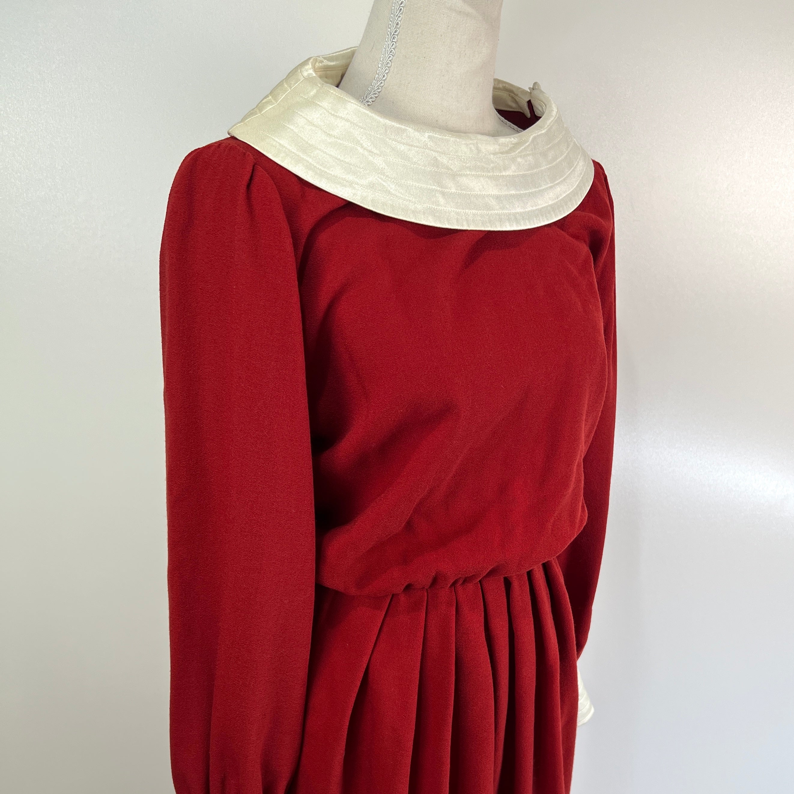 Vintage 80s/90s Contrast Collar Secretary Dress Modest Preppy By Albert ...