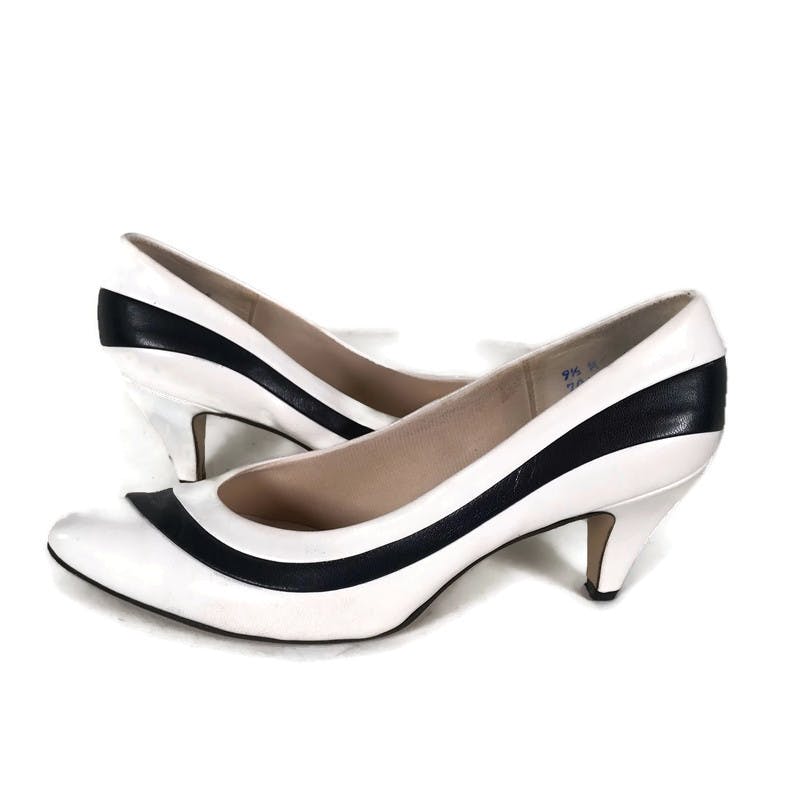 Vintage 80s White with Black Stripe Pumps by Hush Puppies | Shop THRILLING