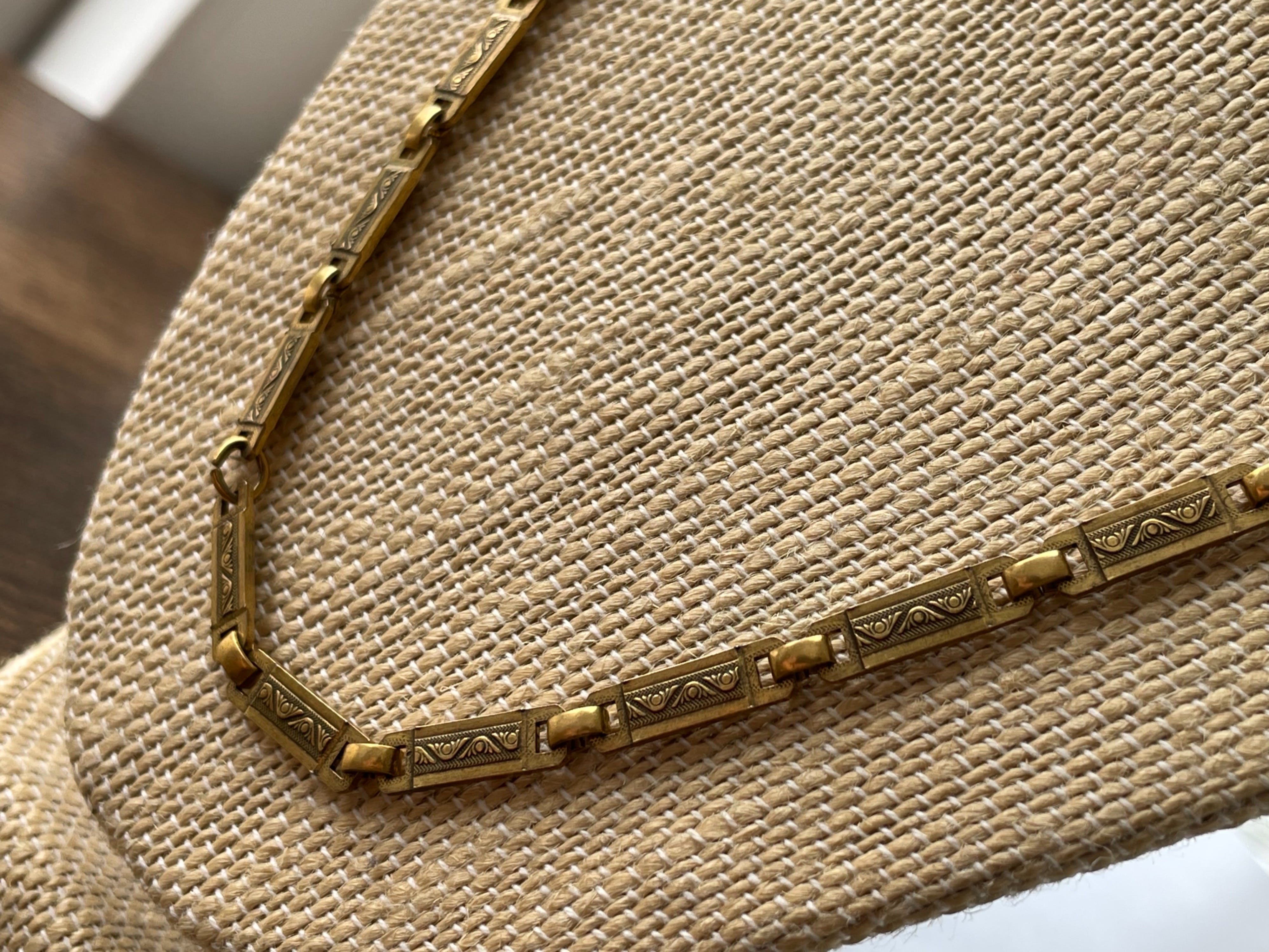 Vintage Antique Brass Link Chain Necklace | Shop THRILLING