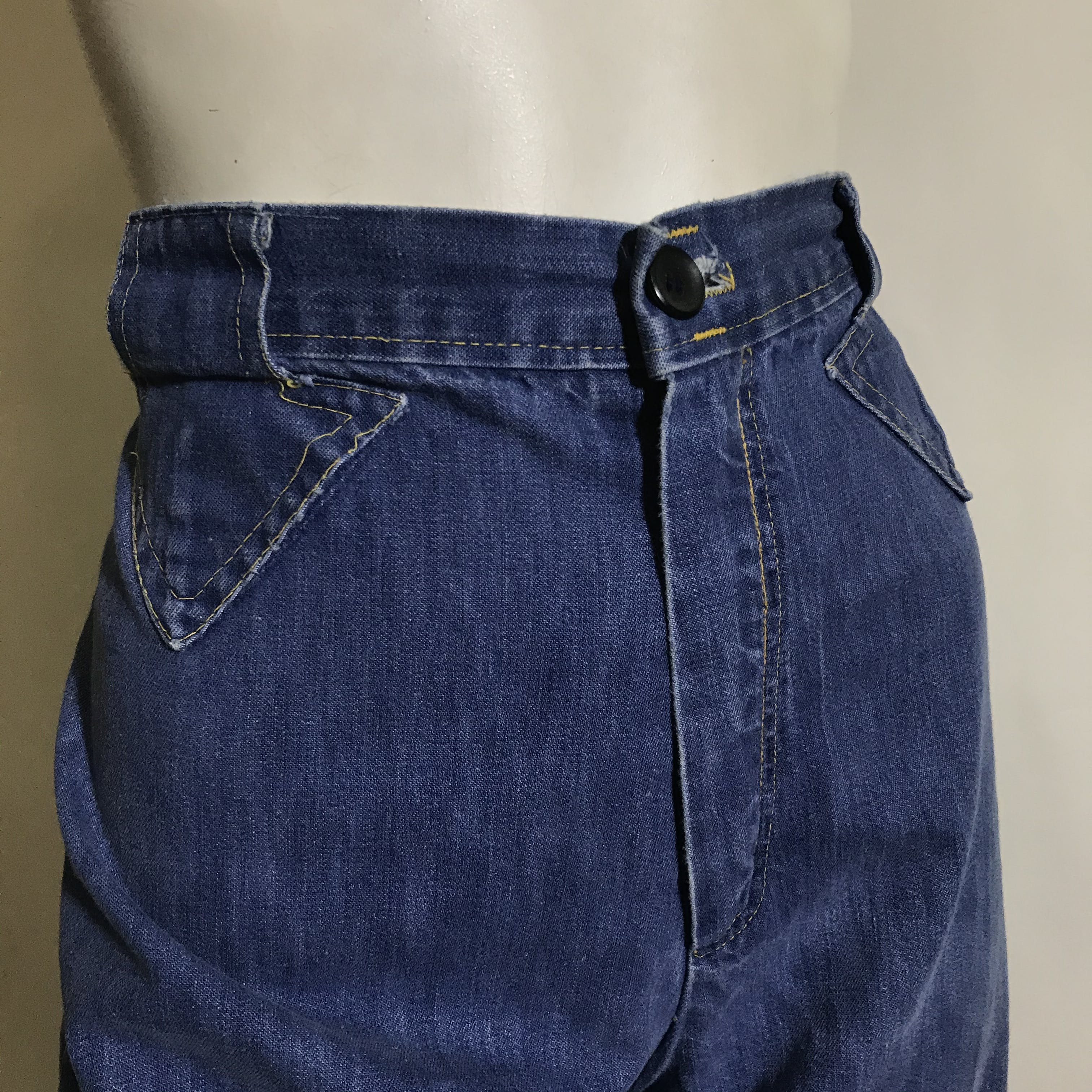 Vintage 70 S Denim Bell Bottom Jeans With Arrows Shop Thrilling