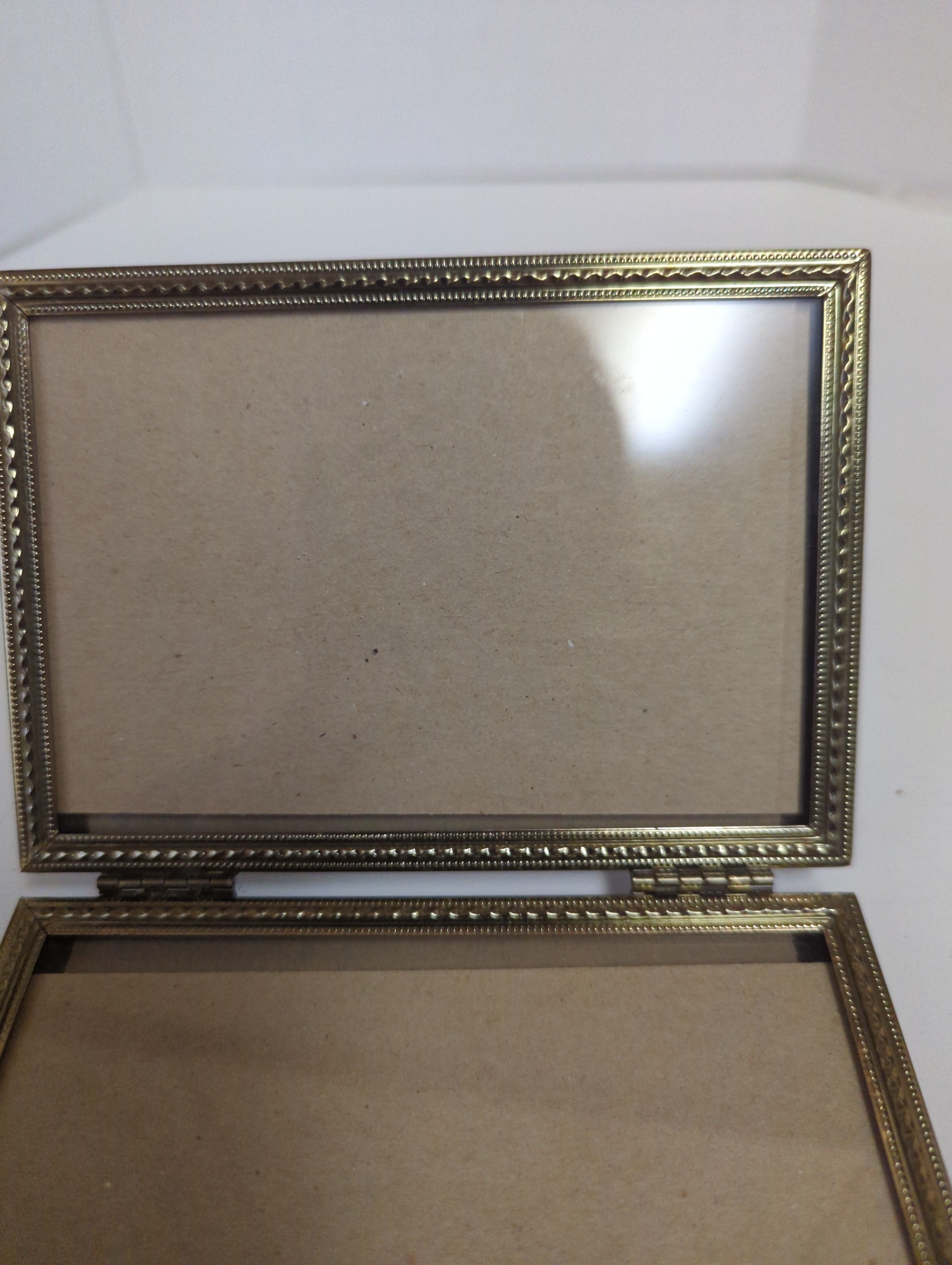 Vintage 70s Gold Tone Dual Adjustable Picture Frames | Shop THRILLING