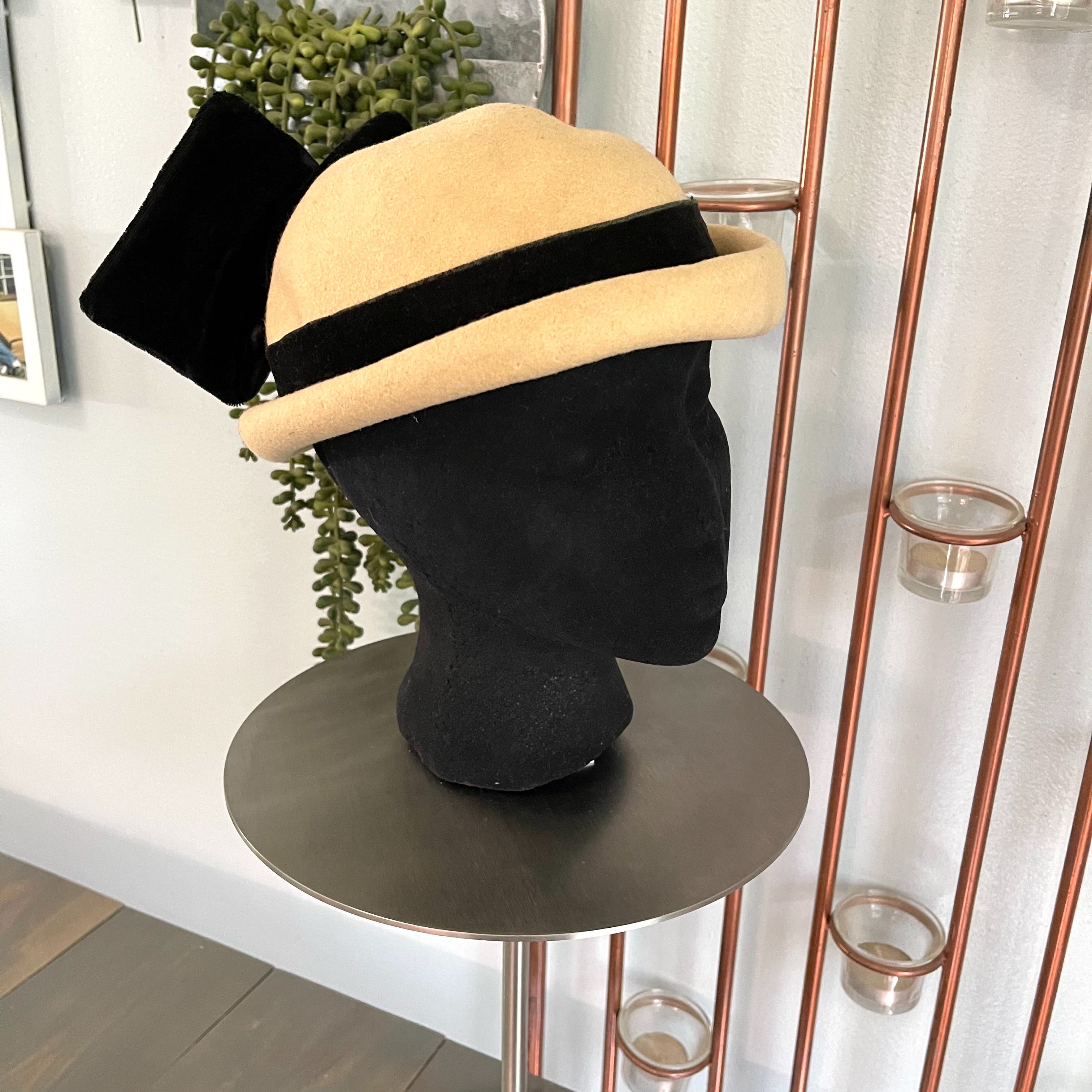 Vintage Wool and Velvet Bumper Hat | Shop THRILLING